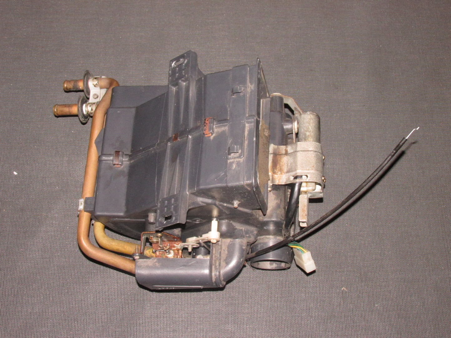 84 85 Mazda RX7 OEM 13B Heater Core & Box – Autopartone