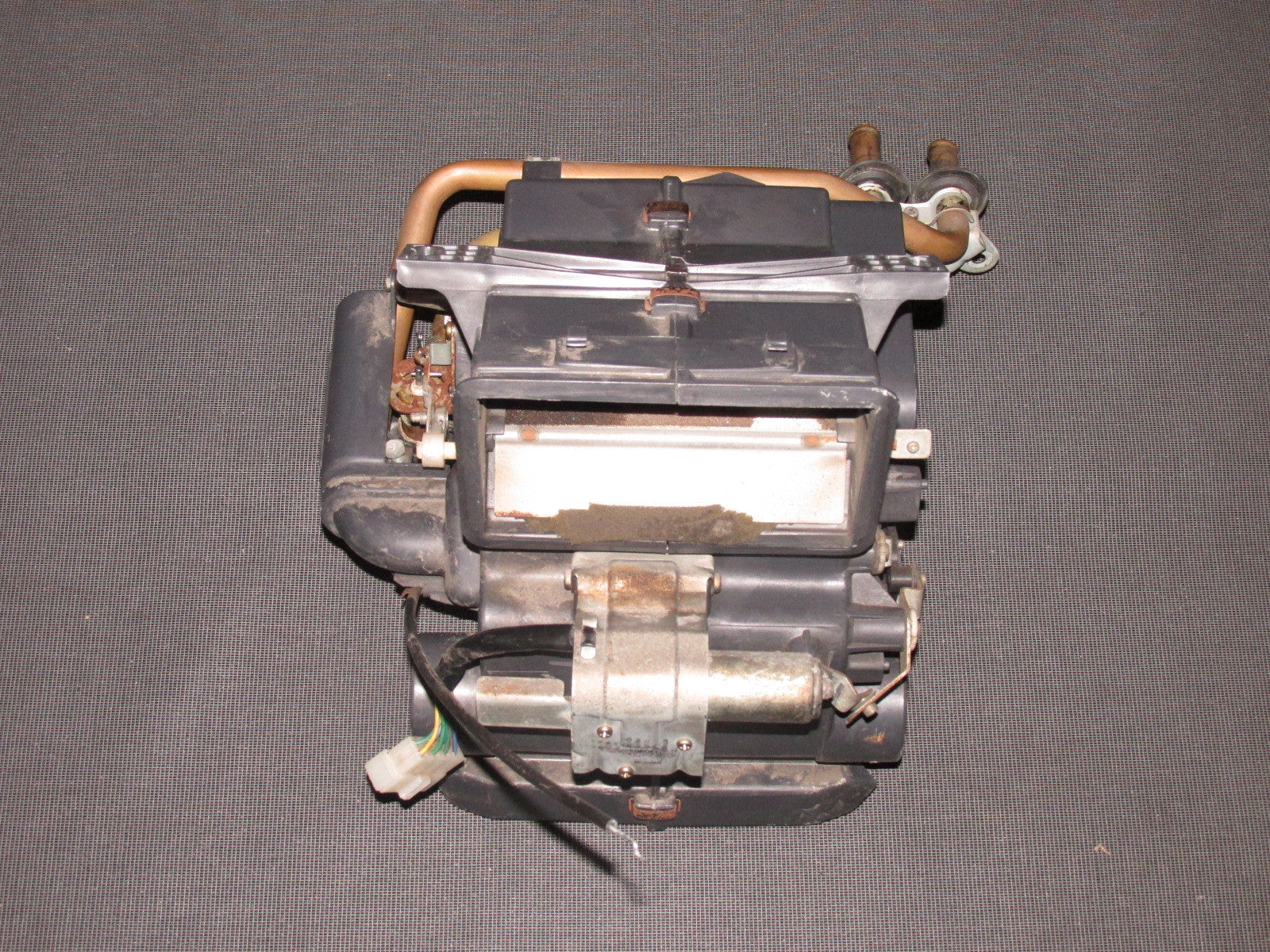 84 85 Mazda RX7 OEM 13B Heater Core & Box – Autopartone