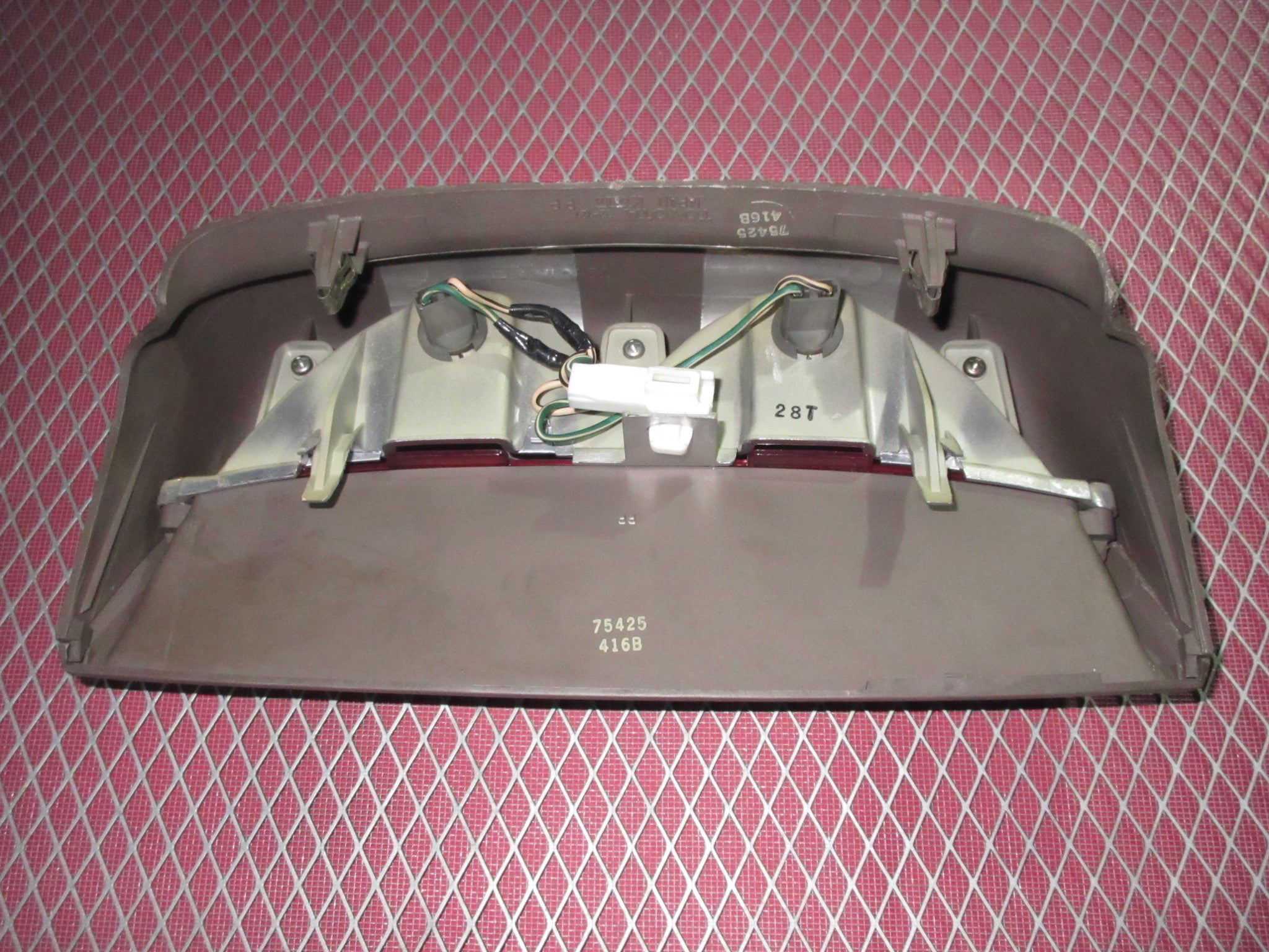 92 93 Lexus ES300 OEM Third Brake Lamp Light – Autopartone