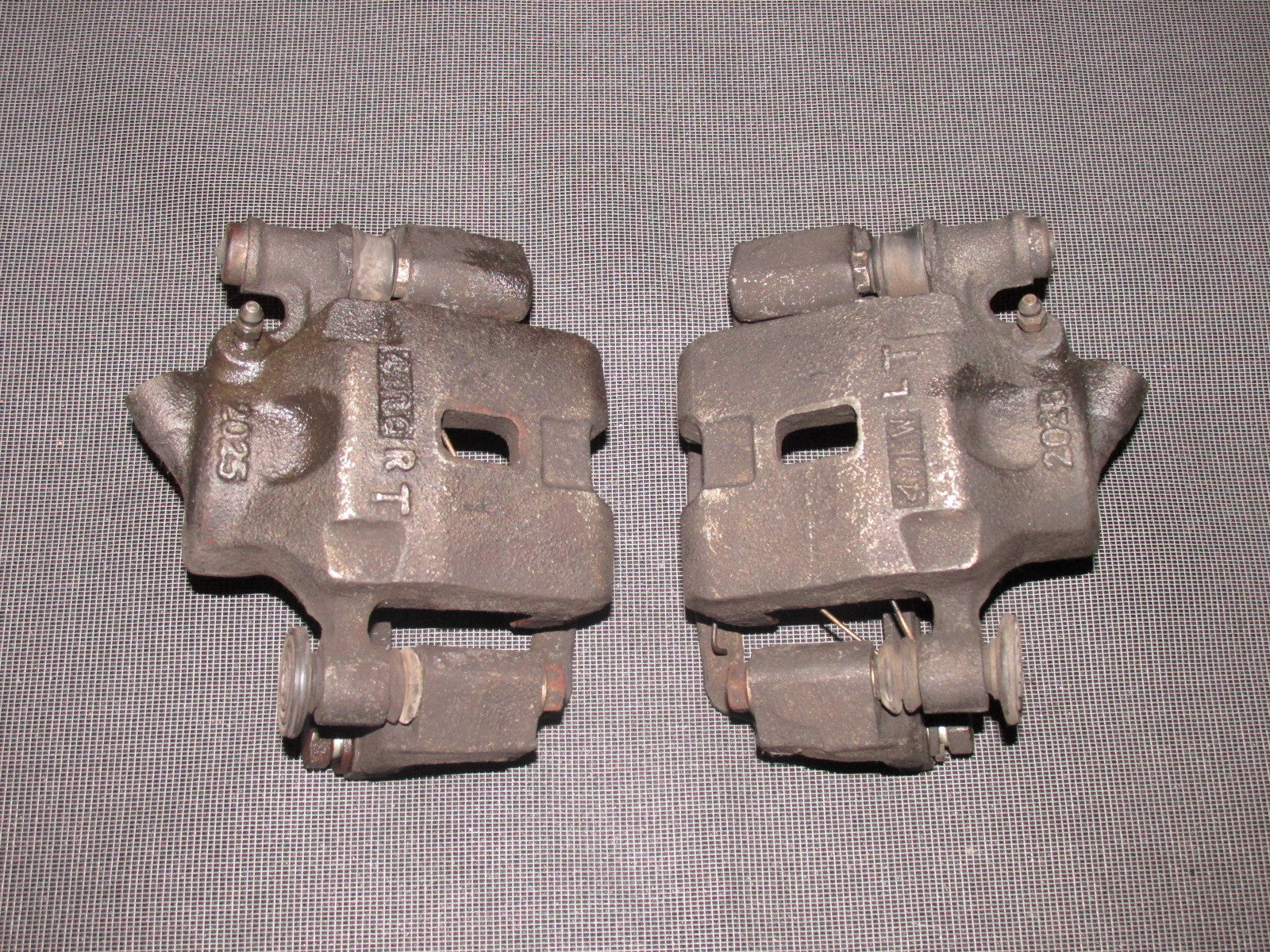 84 85 Mazda RX7 OEM 13B Front Brake Caliper - Set – Autopartone