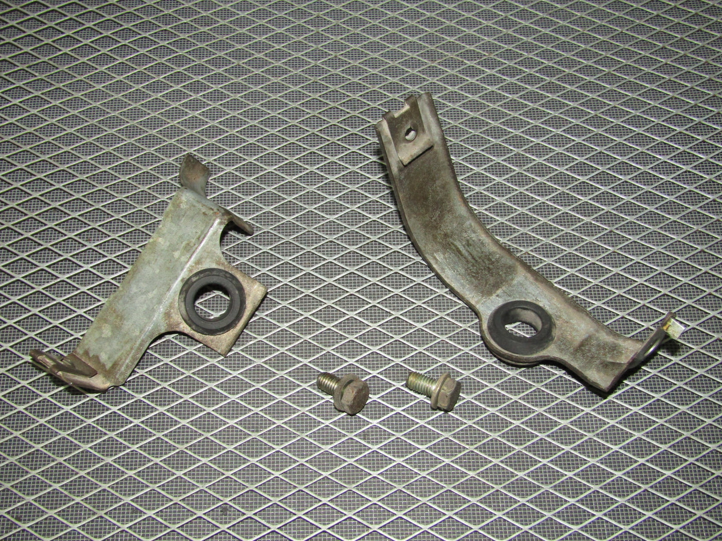 92 93 94 95 BMW 325 Sedan OEM Parking Brake Cable Mount Holder ...
