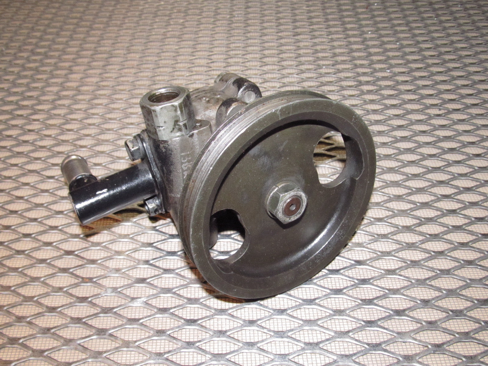 90-96 Nissan 300zx OEM Power Steering Pump – Autopartone