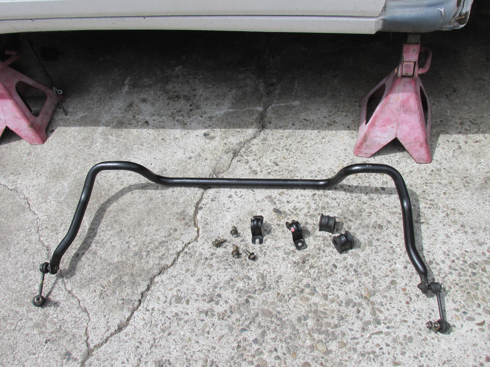 90 91 92 93 94 95 96 Nissan 300zx OEM Front Stabilizer Bar & Mount Lin ...