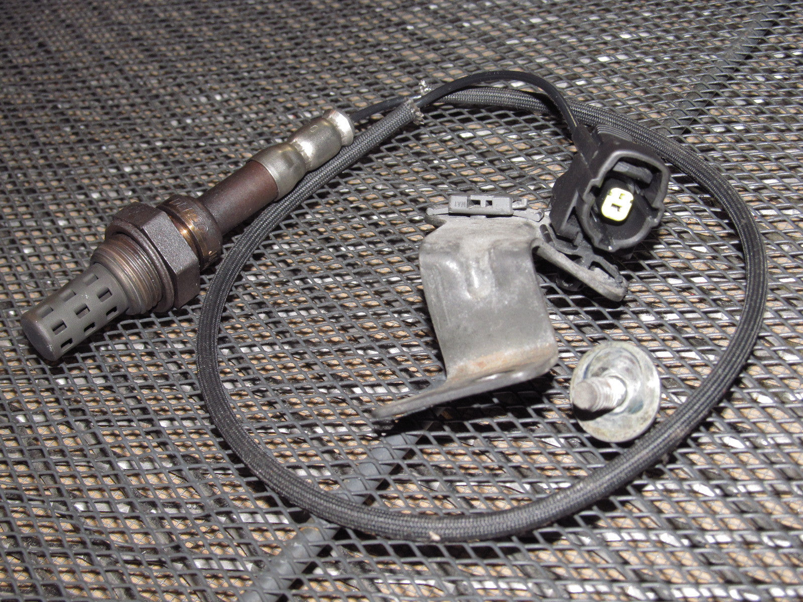 90 91 92 93 Mazda Miata OEM O2 Oxygen Sensor – Autopartone