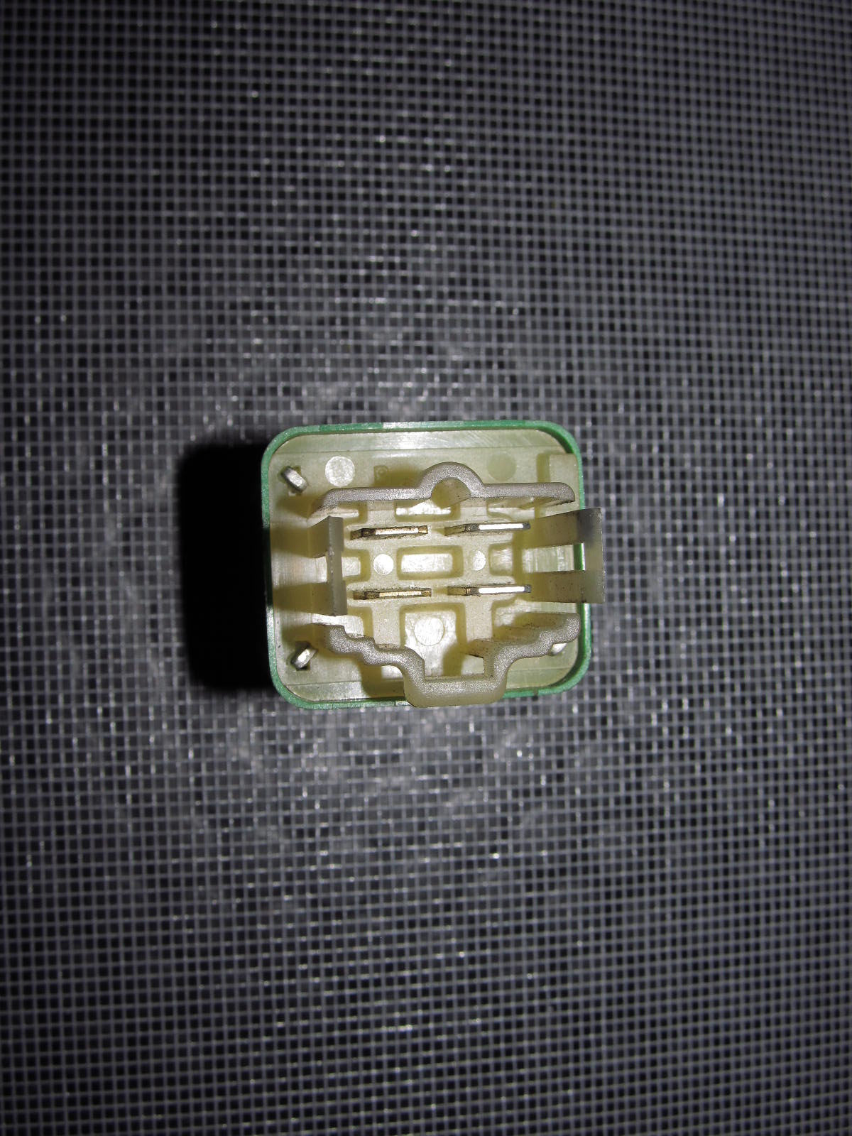 Toyota Universal Starter Relay 28300-16010 – Autopartone.com