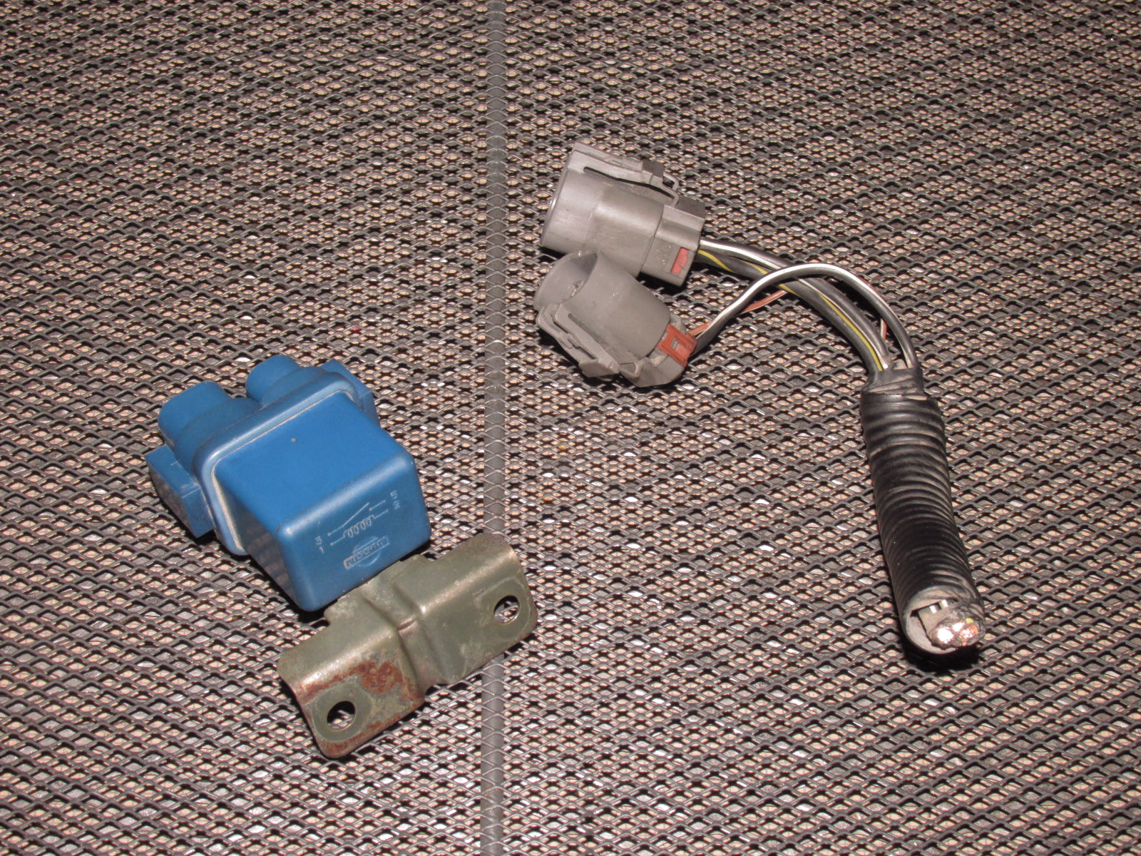90 91 92 93 94 95 96 Nissan 300zx OEM Starter Relay - 25230 89981 ...