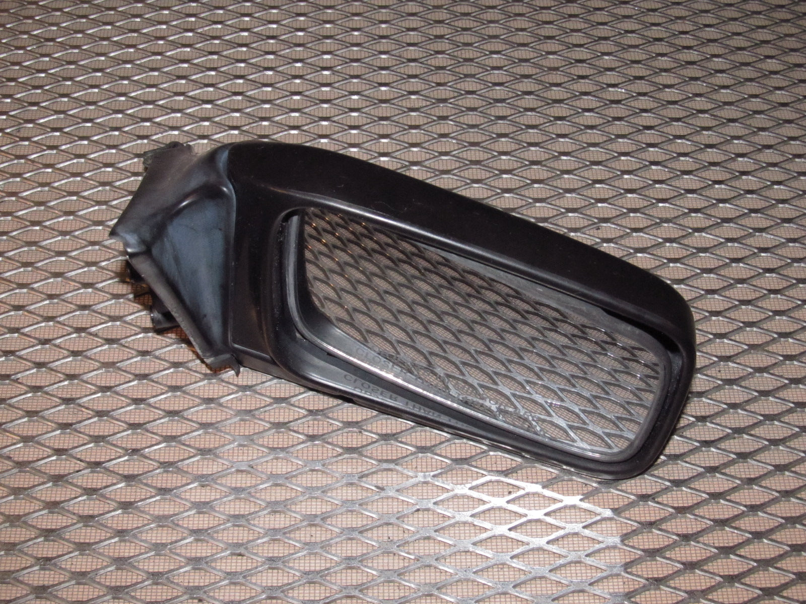 87 88 89 Toyota MR2 OEM Exterior Side Mirror - Manual - Right – Autopartone