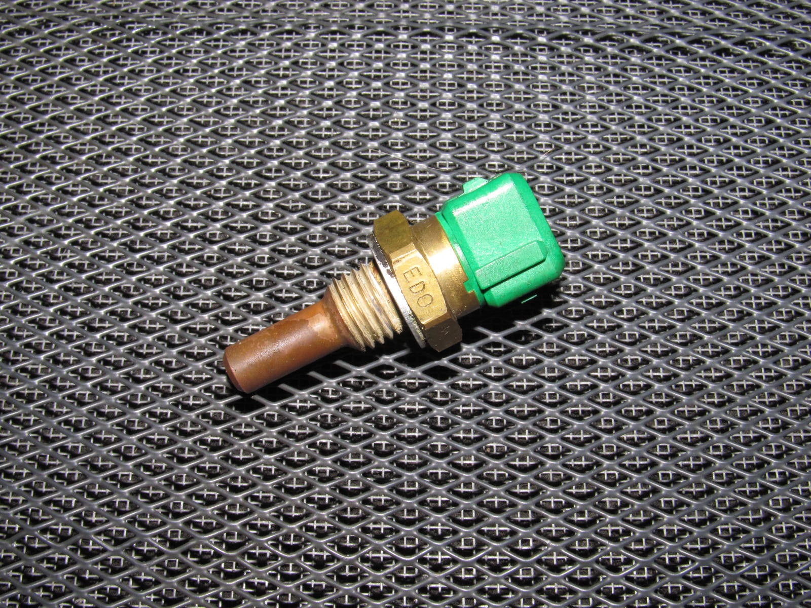 90 91 92 93 Mazda Miata OEM Coolant Temperature Sensor – Autopartone.com