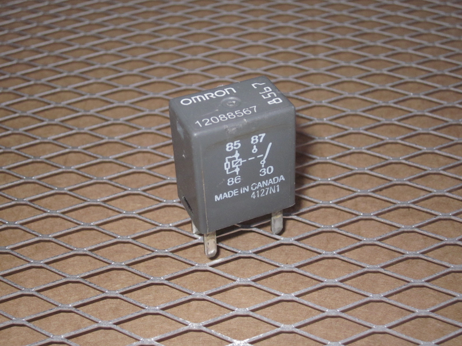 GM Relay 8567 / 12088567 – Autopartone.com