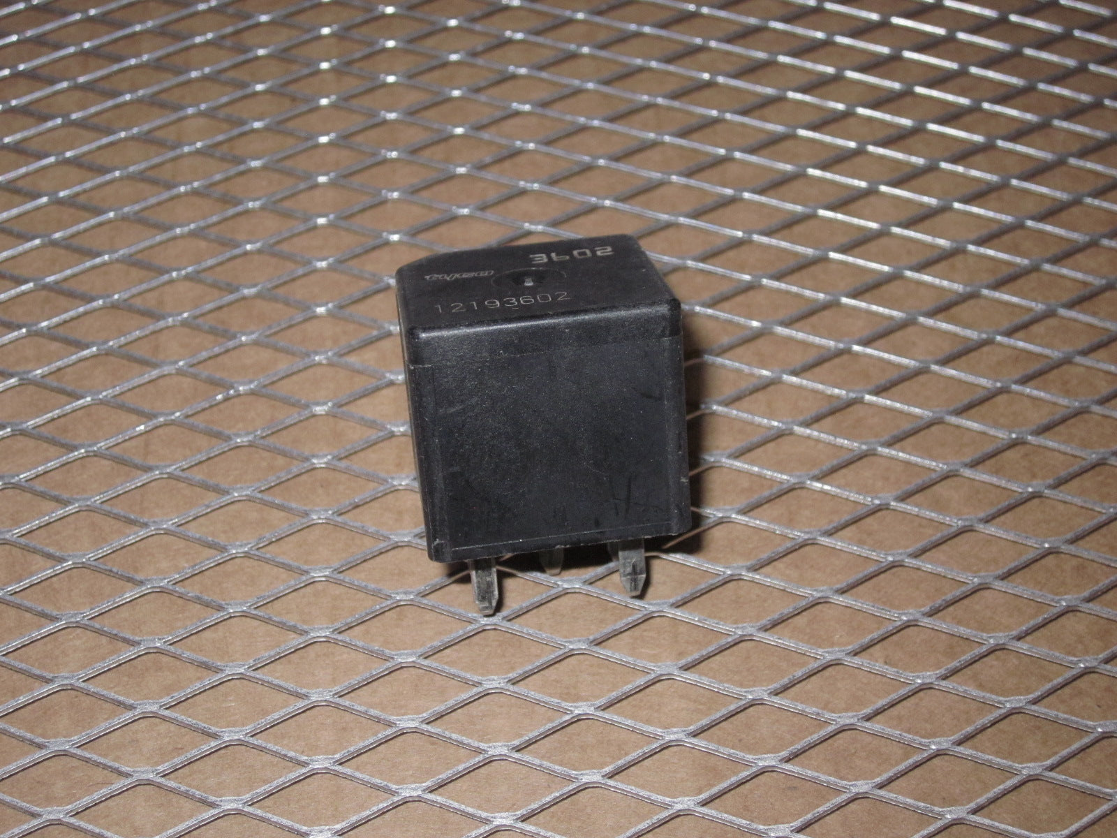 GM Relay 3602 / 12193602 – Autopartone.com
