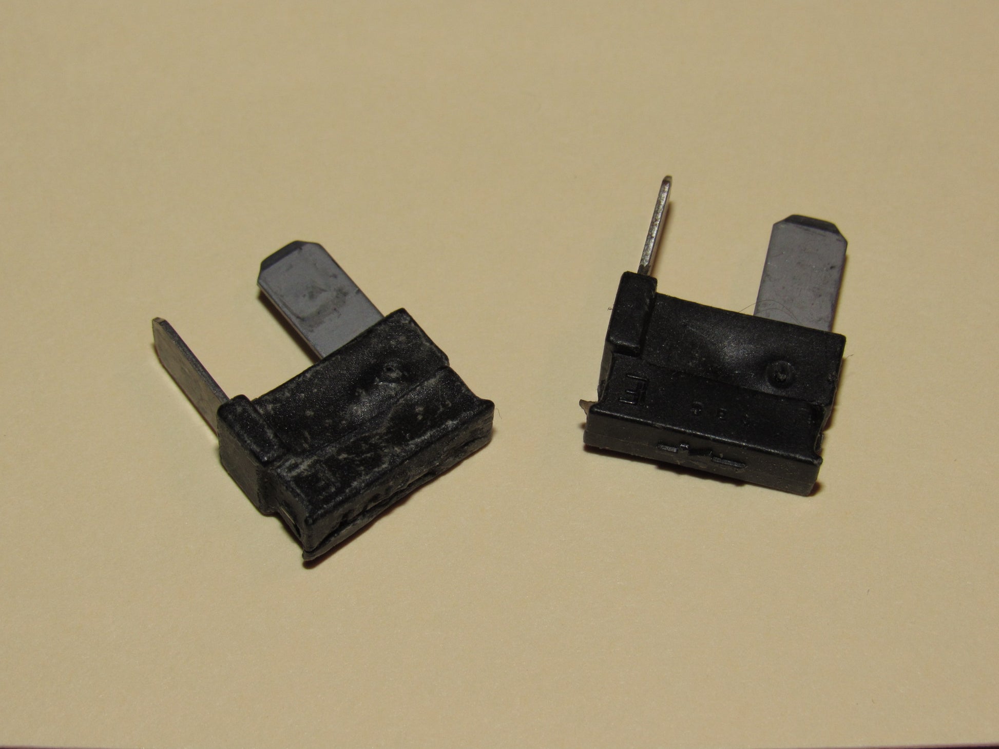 Ford Diode F57B-14A604-A – Autopartone