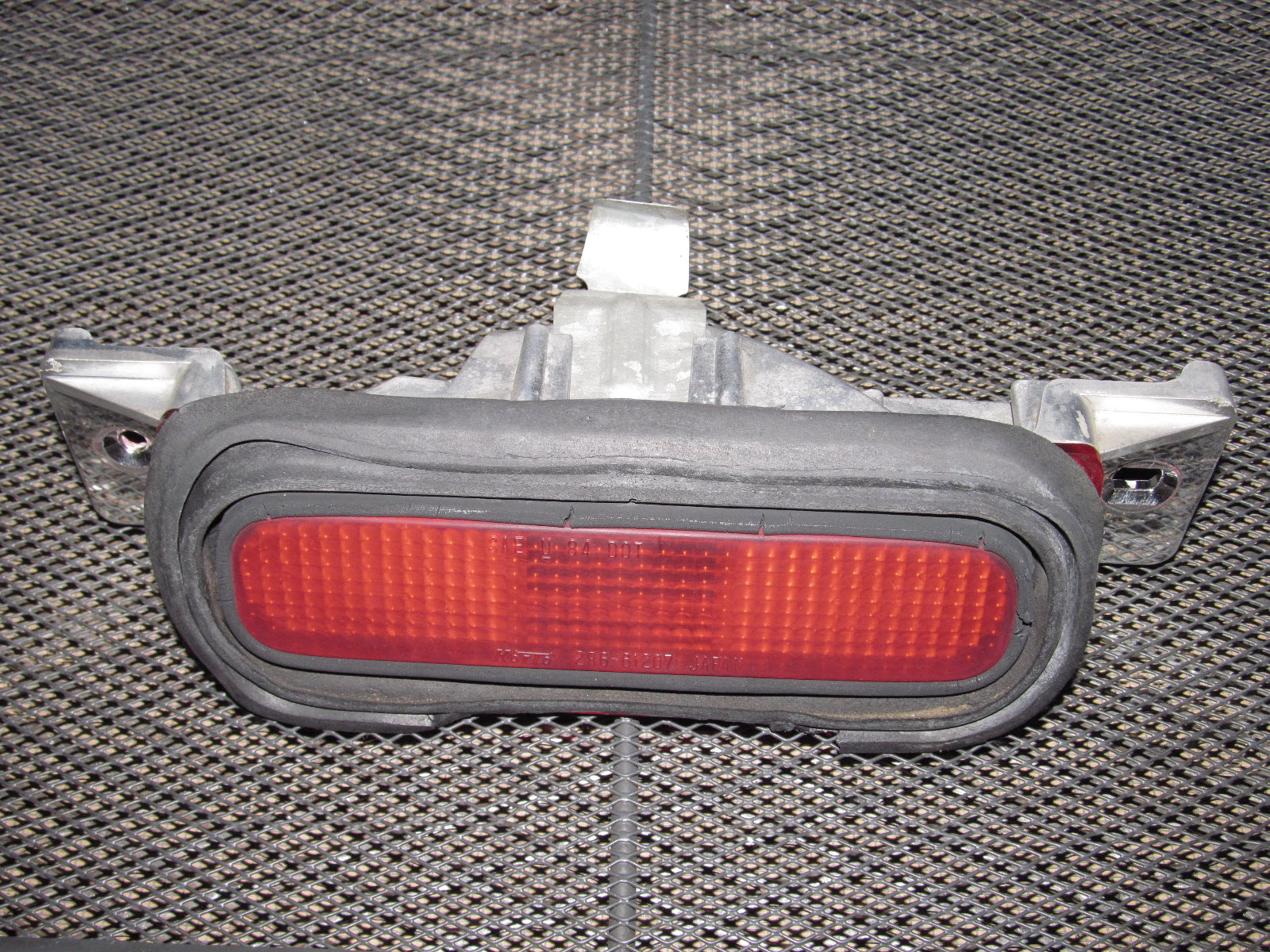 89 90 91 Mazda RX7 OEM Third Brake Light – Autopartone