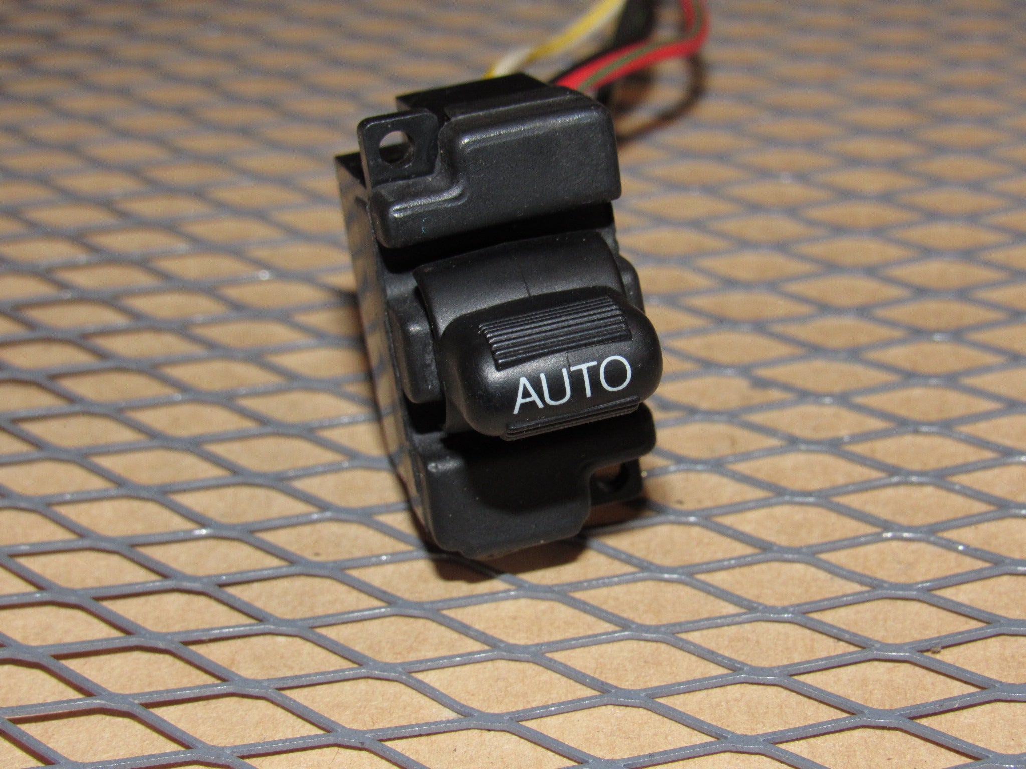 86 87 Acura Legend Sedan OEM Front Auto Window Switch - Left – Autopartone