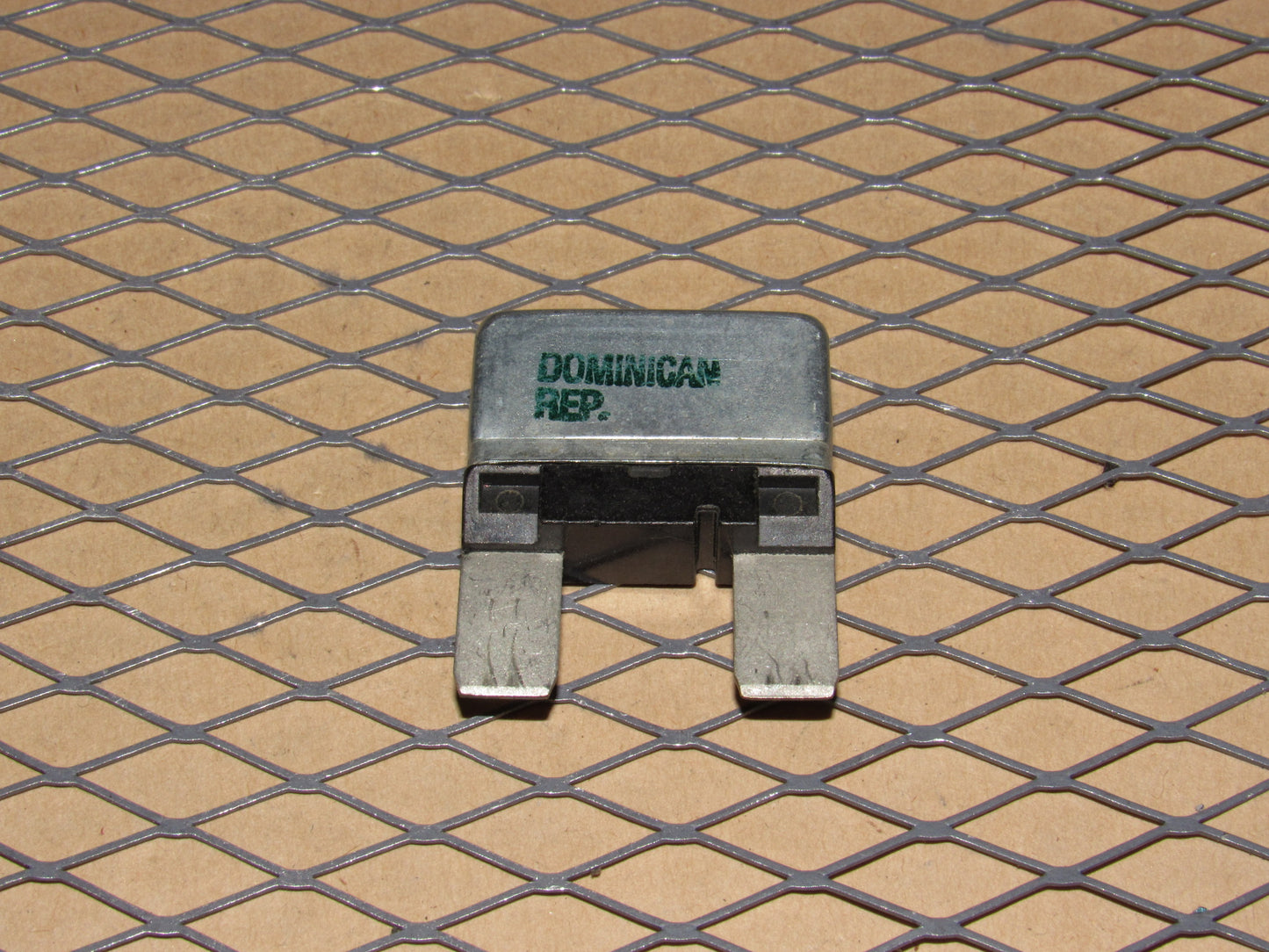 Ford Metal Maxi Fuse 30A / FGHT 14526-LA – Autopartone