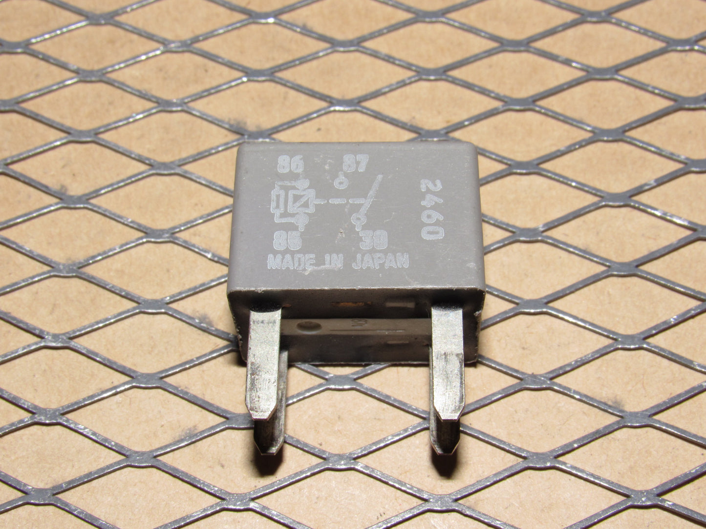GM Relay 8297 / 7181-8297 – Autopartone