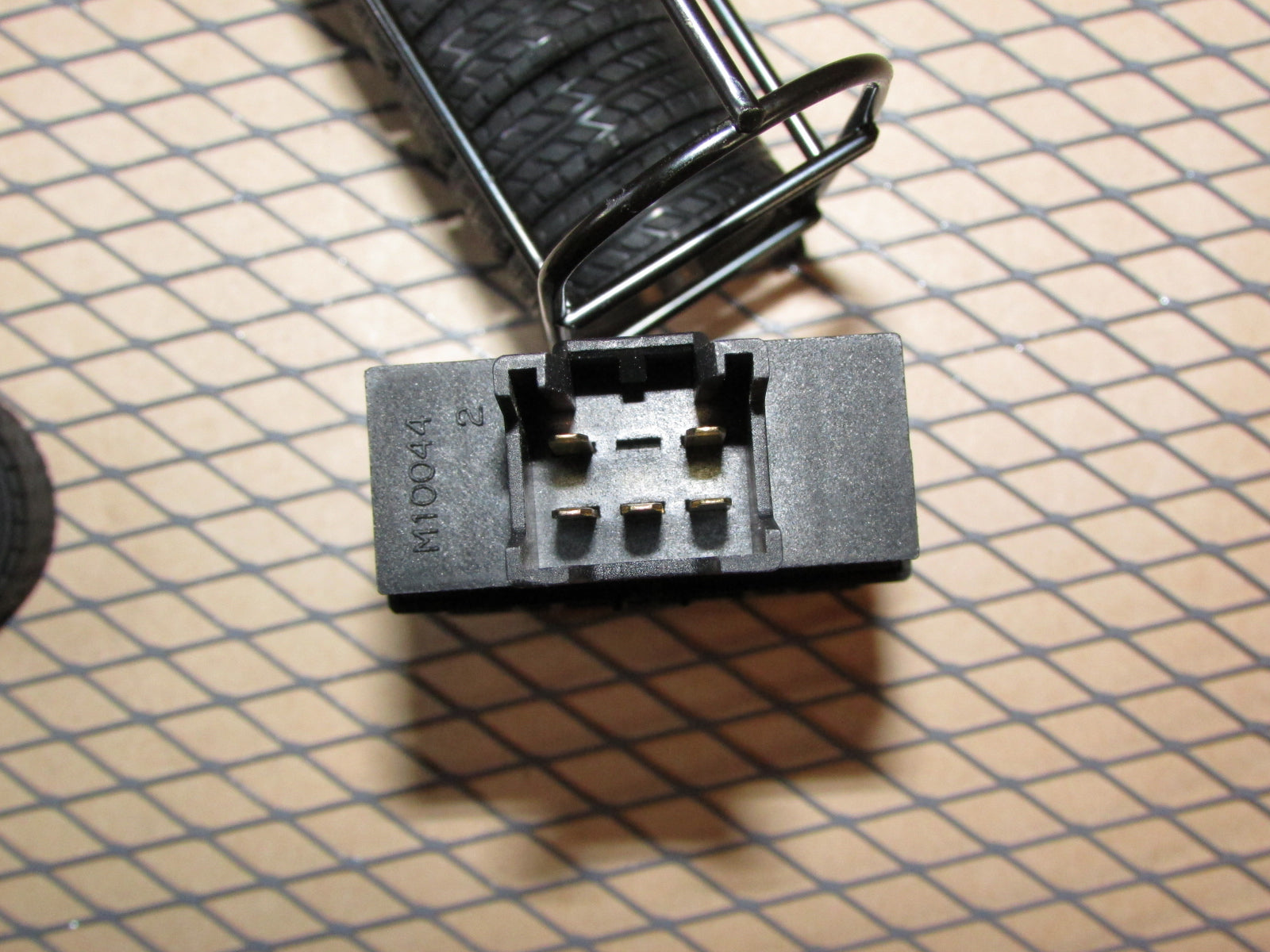 88 89 Honda Civic OEM Rear Defroster Switch – Autopartone.com