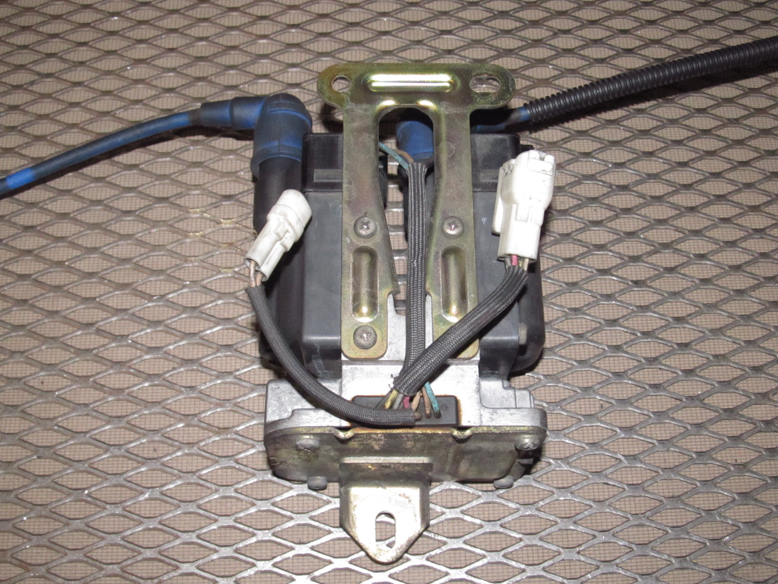 89 90 91 Mazda RX7 OEM Engine Ignition Coil & Igniter - NA N326 ...