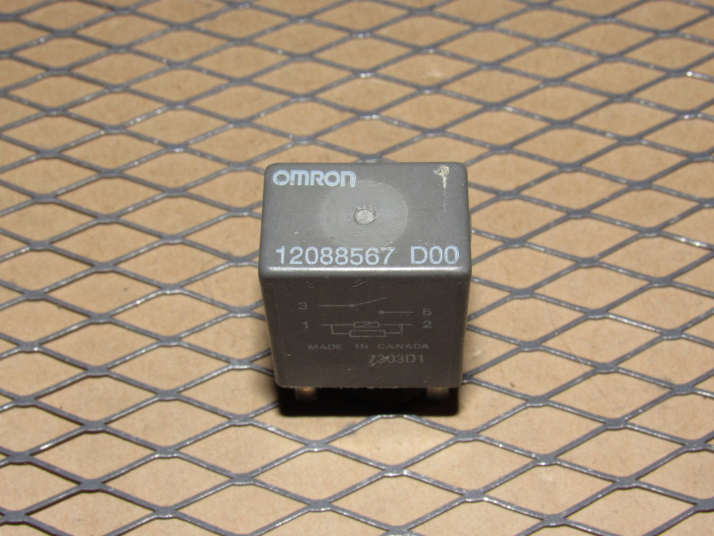 GM Relay 12088567 – Autopartone