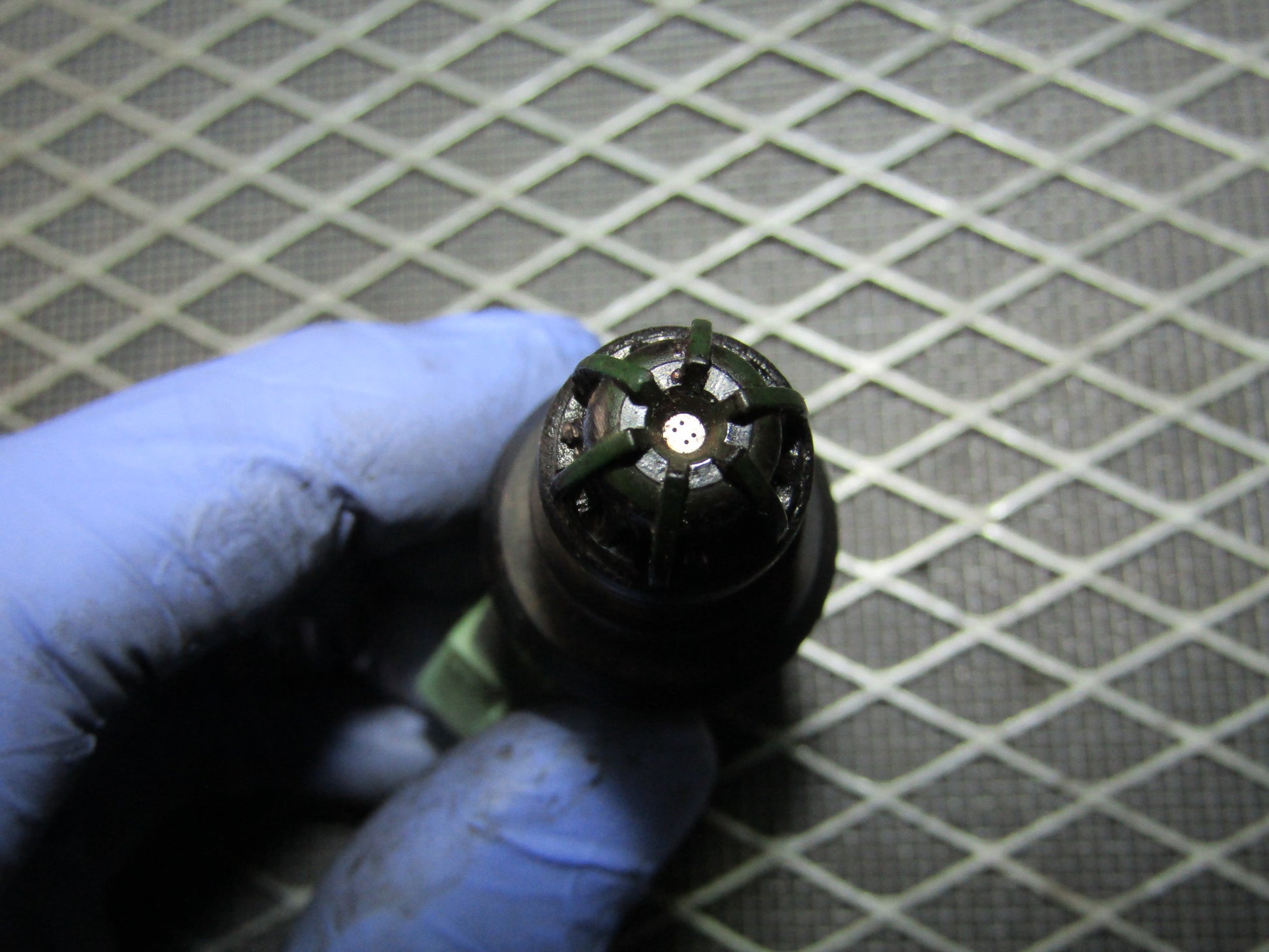 92 93 94 95 BMW 325 OEM Fuel Injector - 2.5L – Autopartone