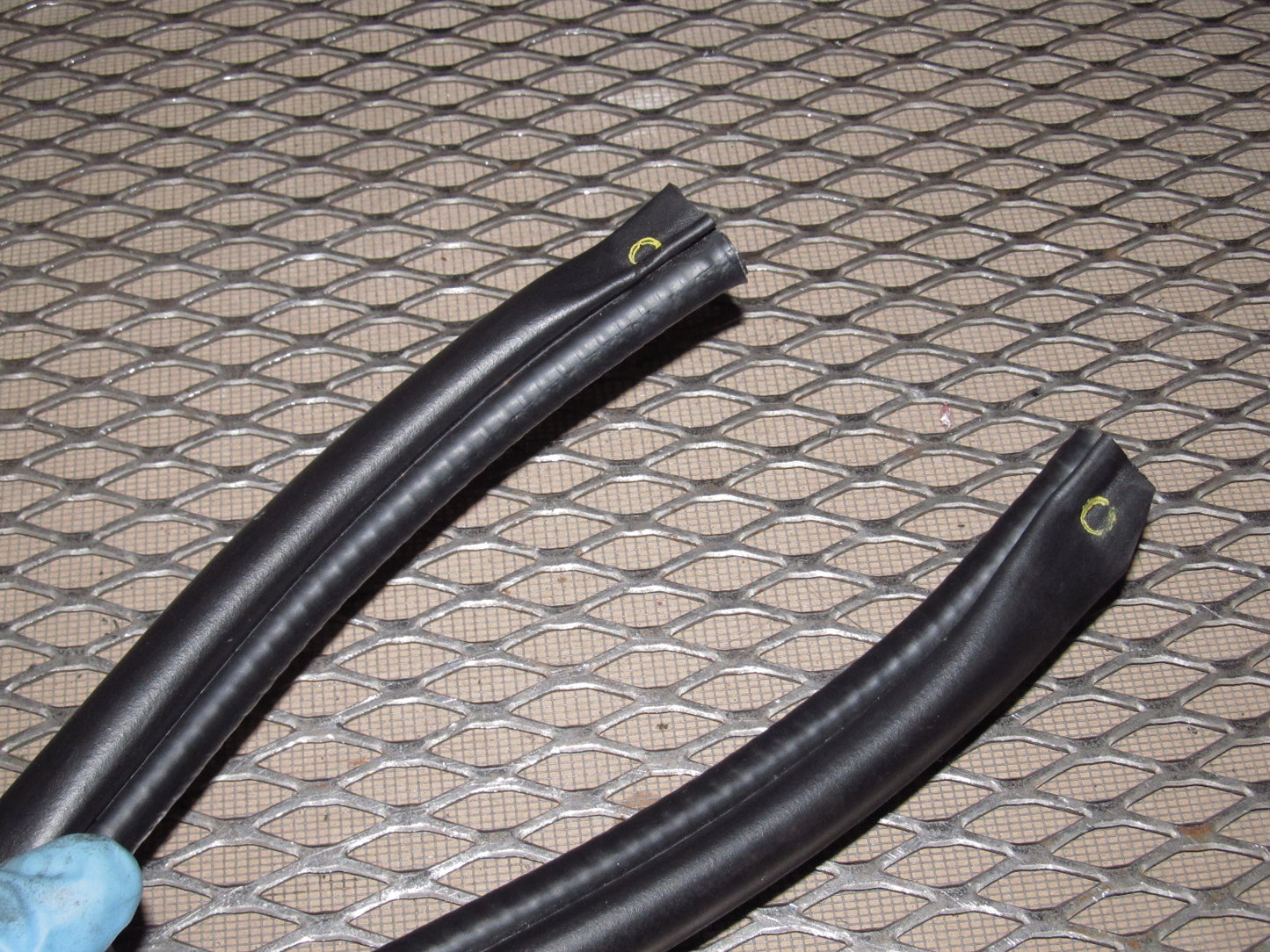 94 95 96 97 Mitsubishi 3000GT OEM Door Belt Line Moulding Stripping ...