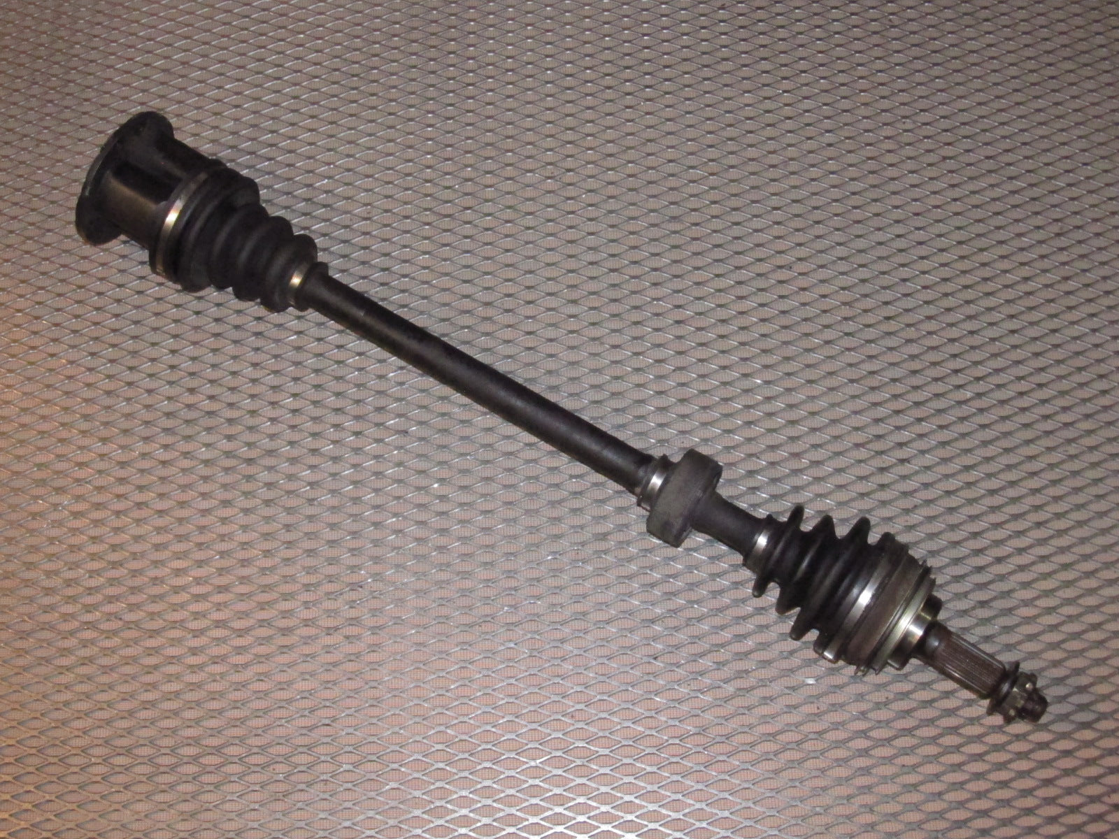 87 88 89 Toyota MR2 OEM Rear Drive Axle - Right. – Autopartone.com