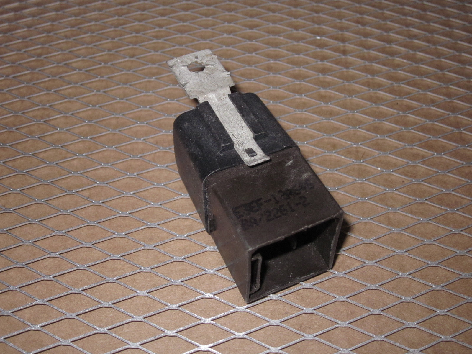 Ford Relay E3EF-12A646 BA/2261-2 – Autopartone