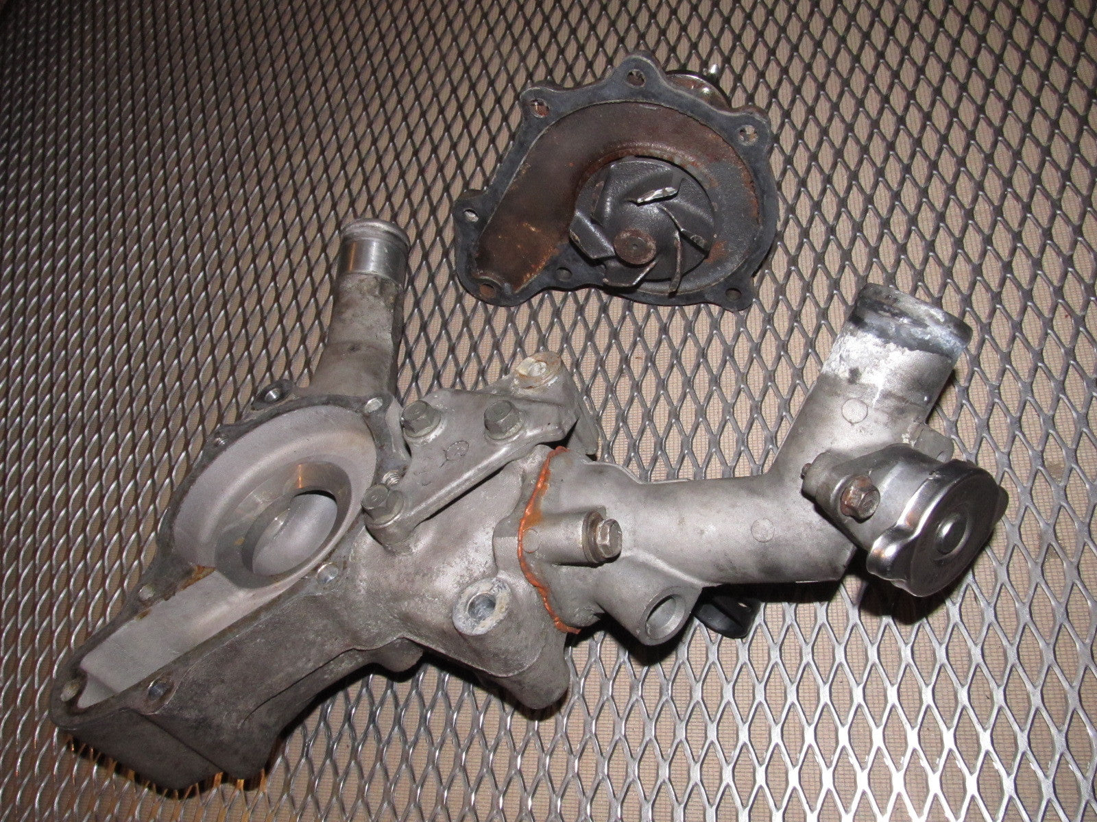 86 87 88 Mazda RX7 OEM Water Pump Housing & Neck – Autopartone