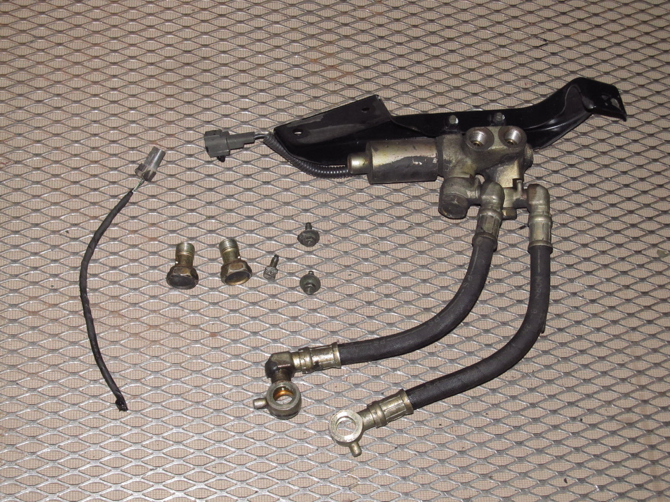 90 91 92 93 Nissan 300zx OEM Hydraulic Hicas Rear Power Steering Solen ...