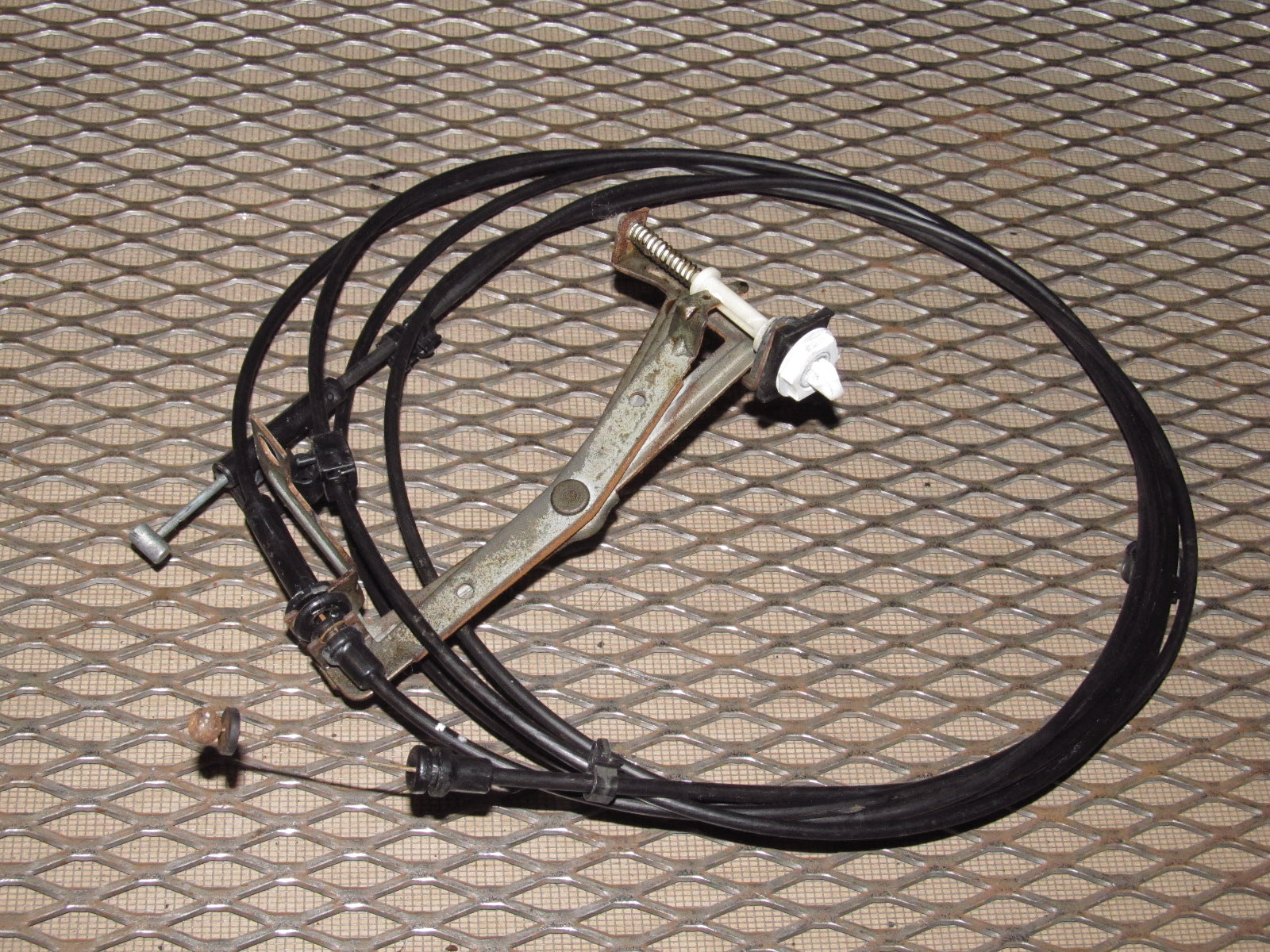 90-96 Nissan 300zx OEM Gas Door & Hatch Trunk Release Cable – Autopartone