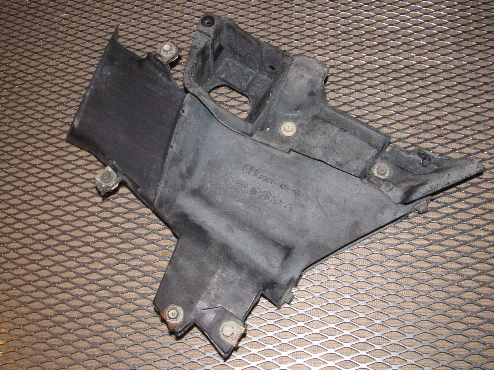 86 87 88 Mazda RX7 OEM Front Brake Cooling Vent Air Duct - Right ...