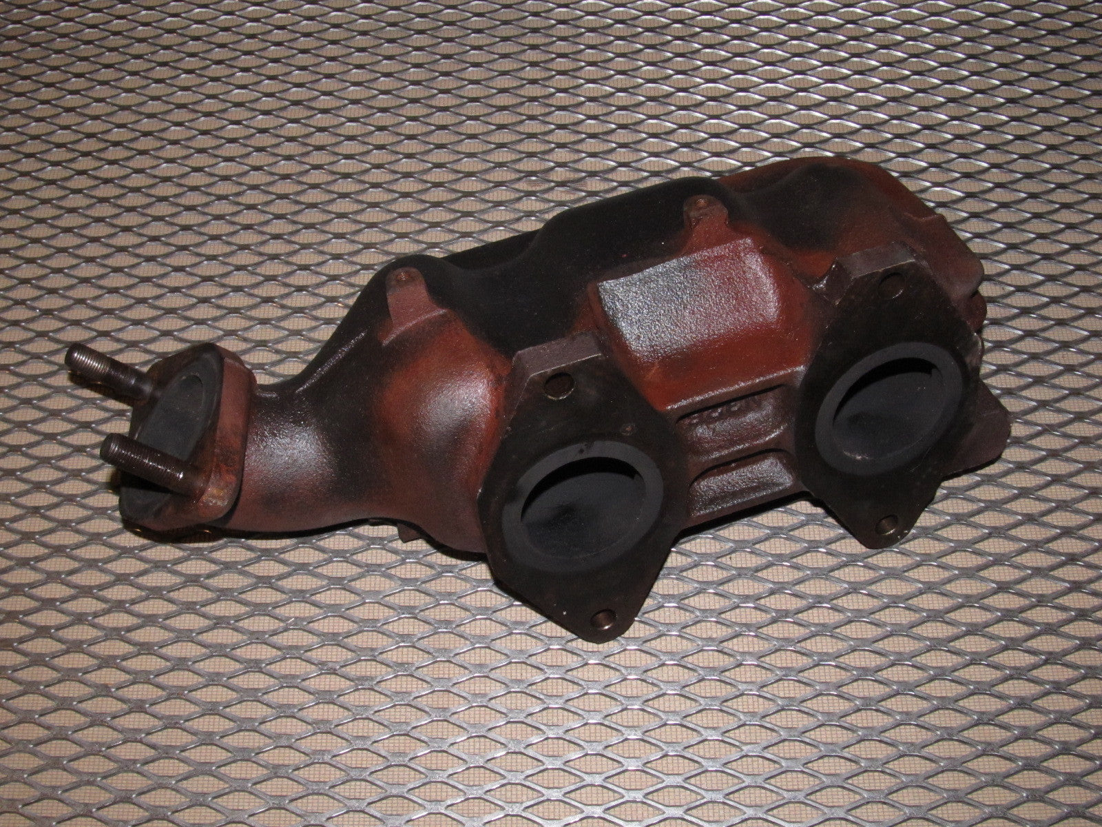 86 87 88 Mazda RX7 OEM N/A Exhaust Manifold – Autopartone.com