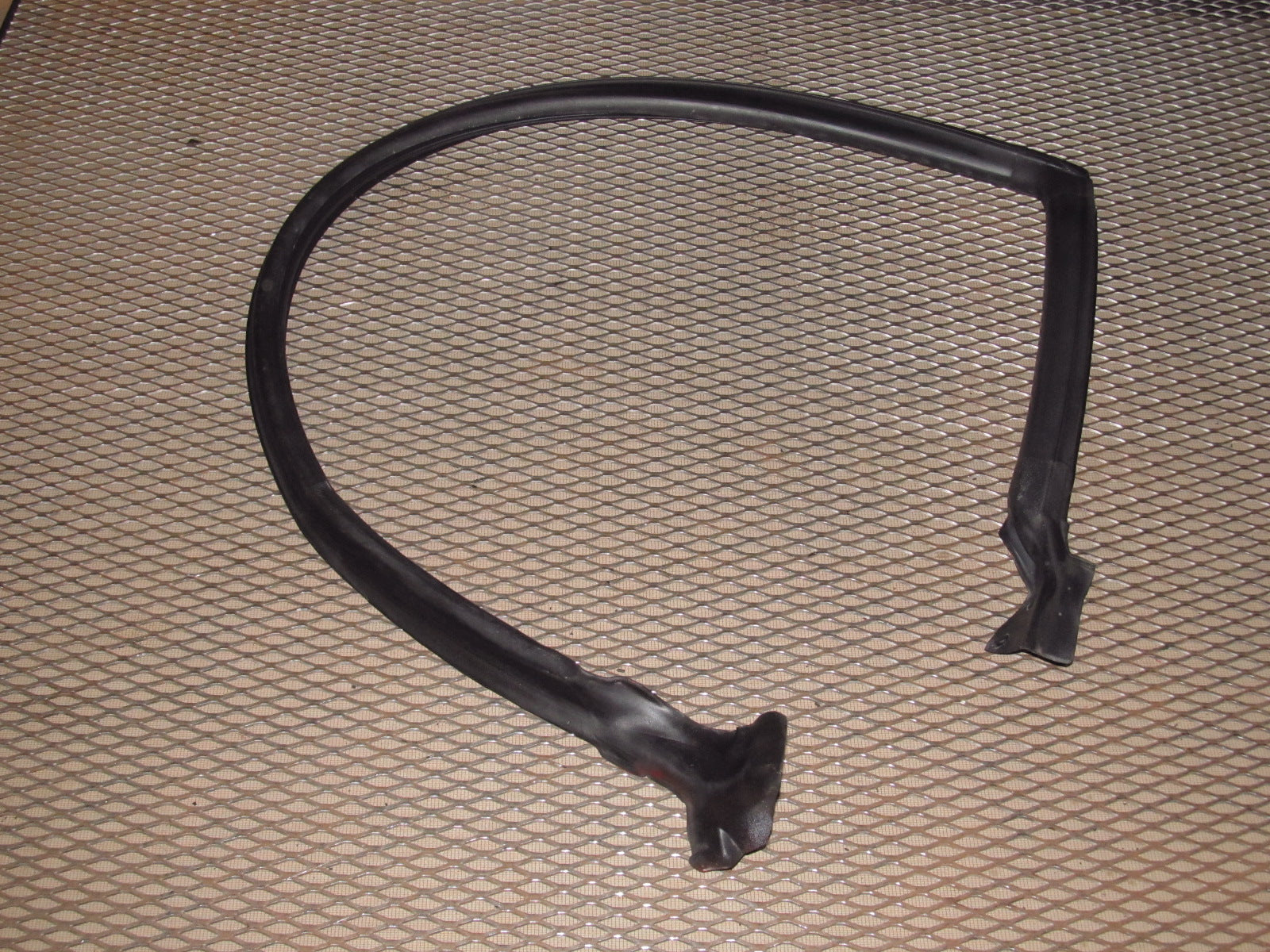 94 95 96 97 Mitsubishi 3000GT OEM Door Rubber Weather Stripping Seal ...