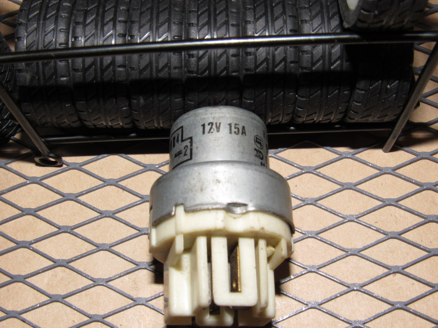 Toyota & Lexus Relay 90987-03001 – Autopartone