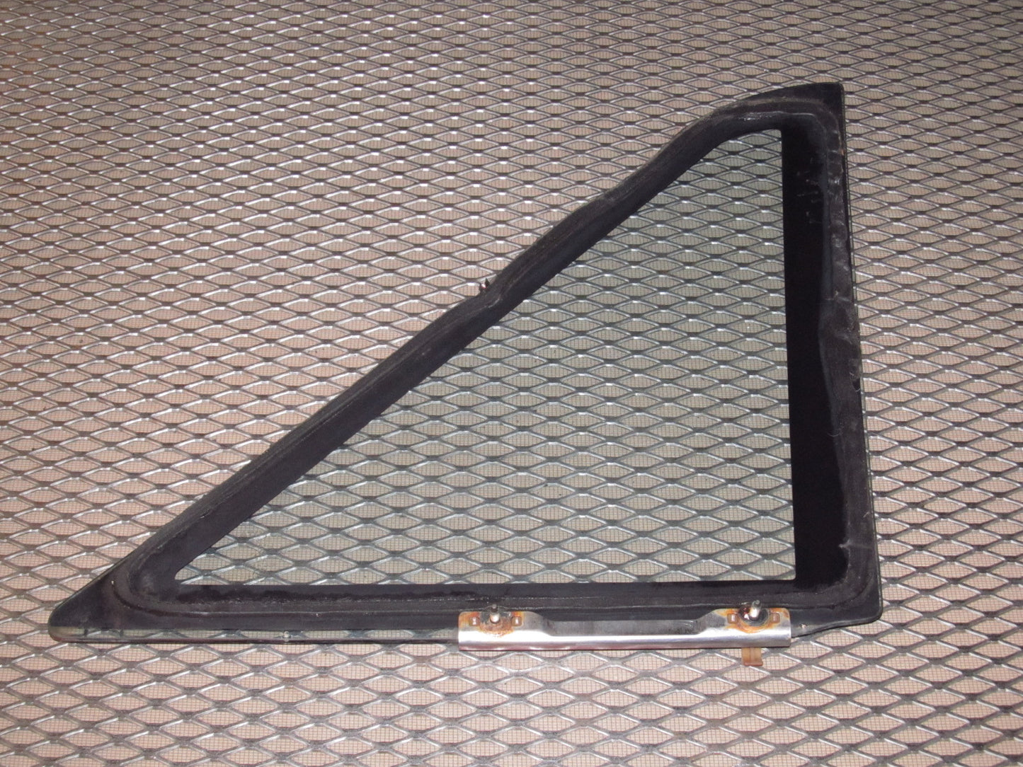 87 88 89 Toyota MR2 OEM Rear Quarter Window Glass - Left – Autopartone.com