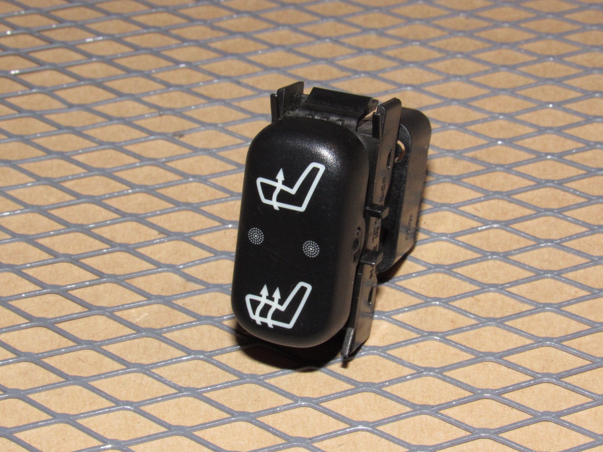 98 99 00 01 02 03 Mercedes Benz ML320 OEM Front Heated Seat Switch ...