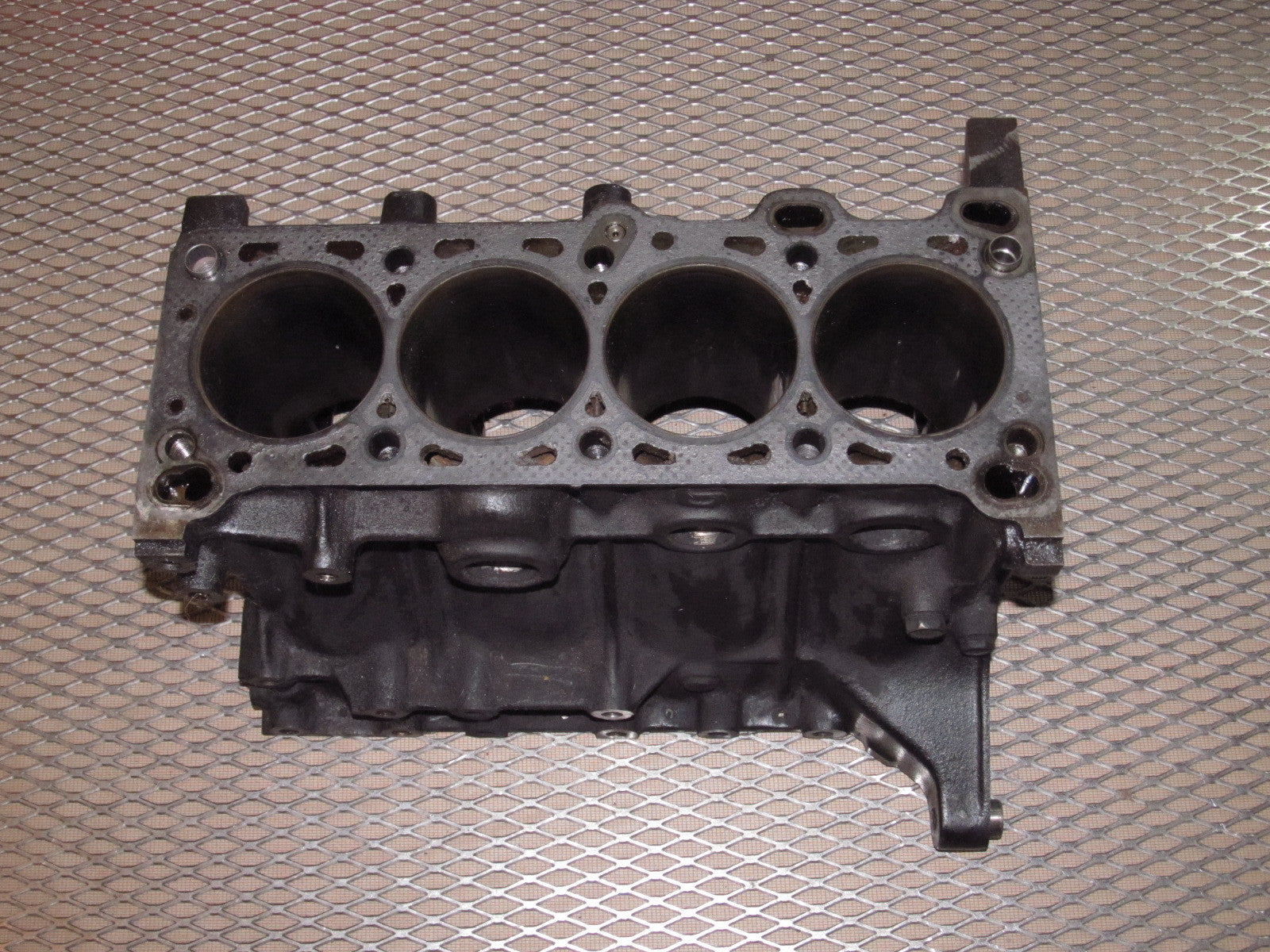 90 91 92 93 Mazda Miata OEM 1.6L Engine Cylinder Block – Autopartone