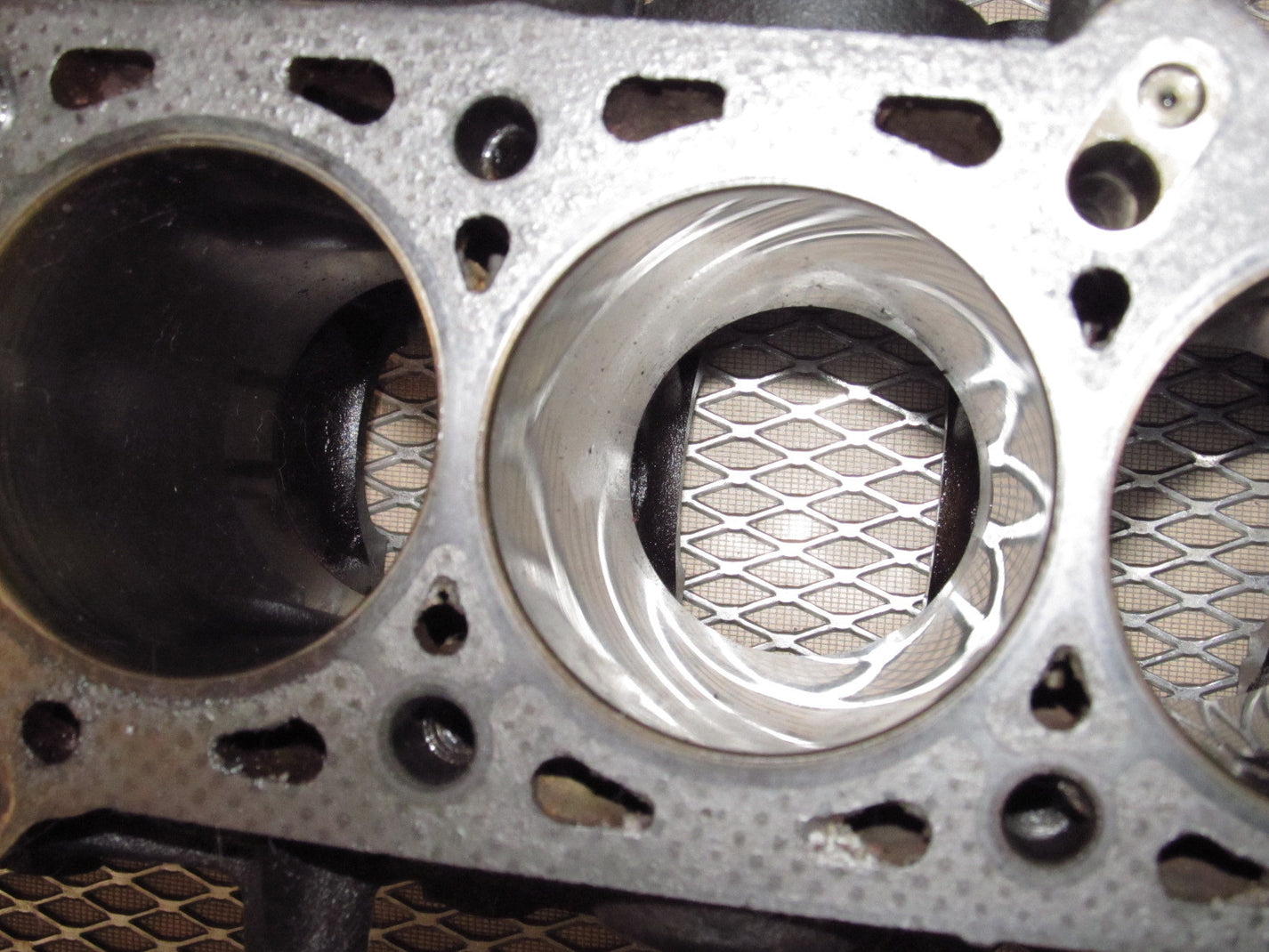 90 91 92 93 Mazda Miata OEM 1.6L Engine Cylinder Block – Autopartone