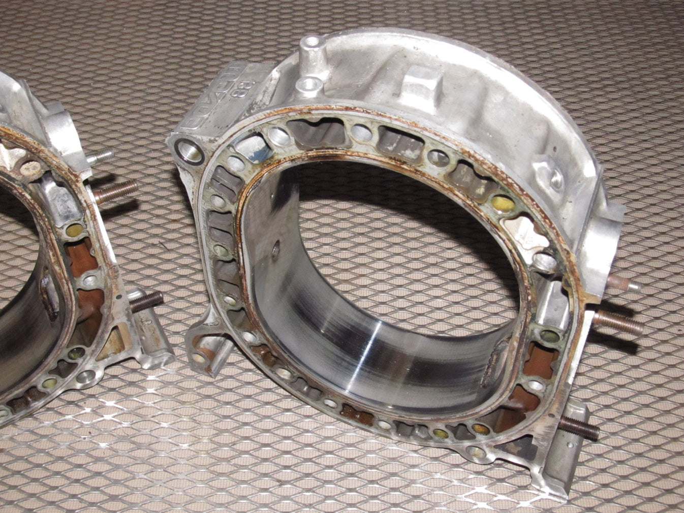 89 90 91 Mazda RX7 OEM Rotary Engine Rotor Housing - Set – Autopartone