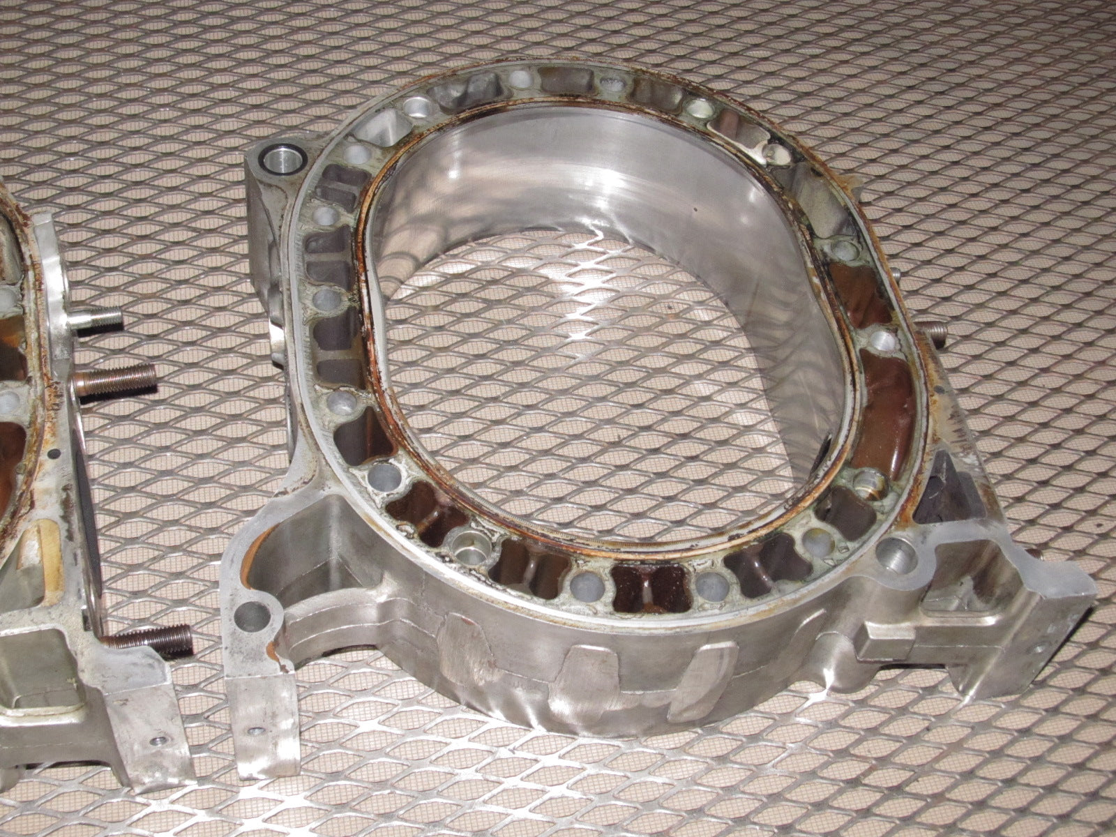 89 90 91 Mazda RX7 OEM Rotary Engine Rotor Housing - Set – Autopartone.com