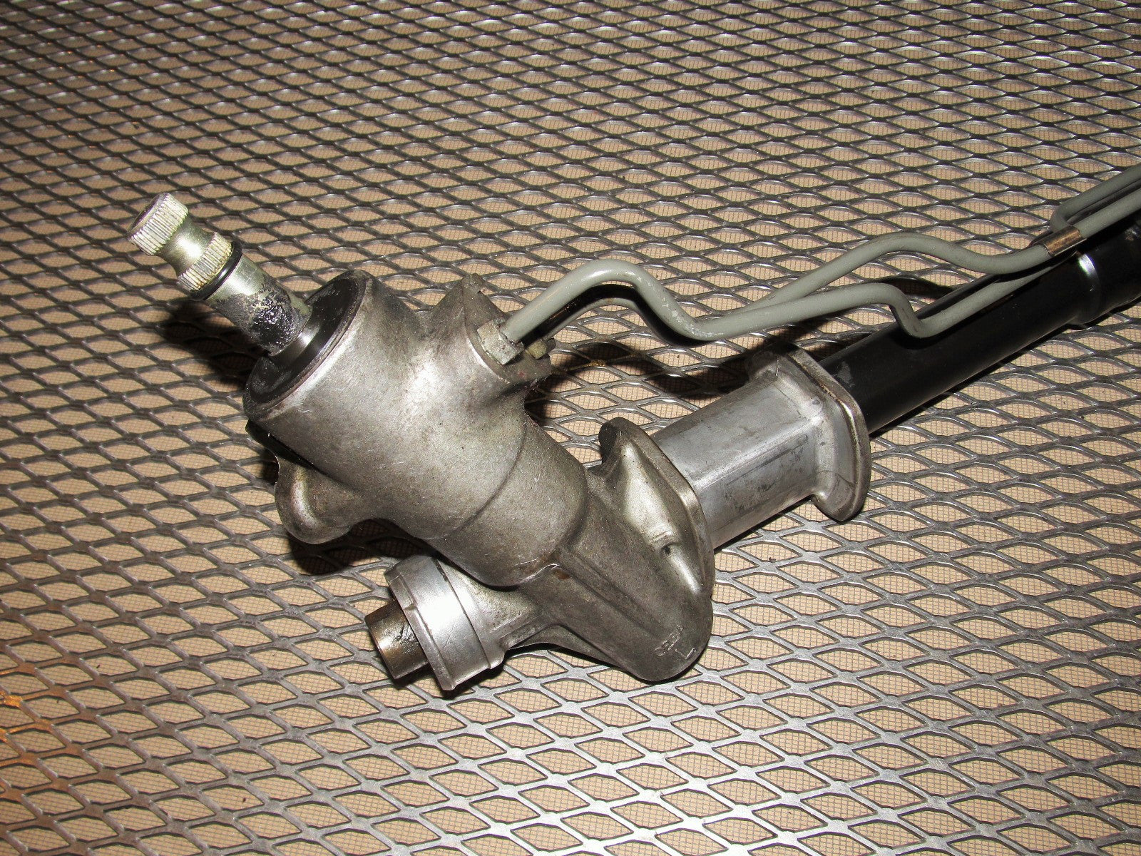 86 87 88 Mazda RX7 OEM Power Steering Rack – Autopartone