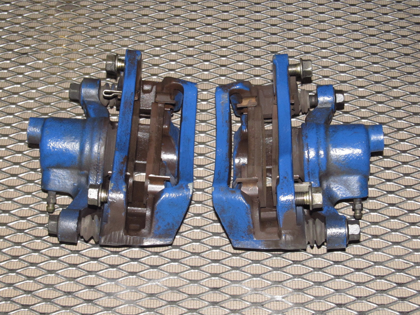 97 98 99 Mitsubishi Eclipse OEM GST Rear Brake Caliper Set ...