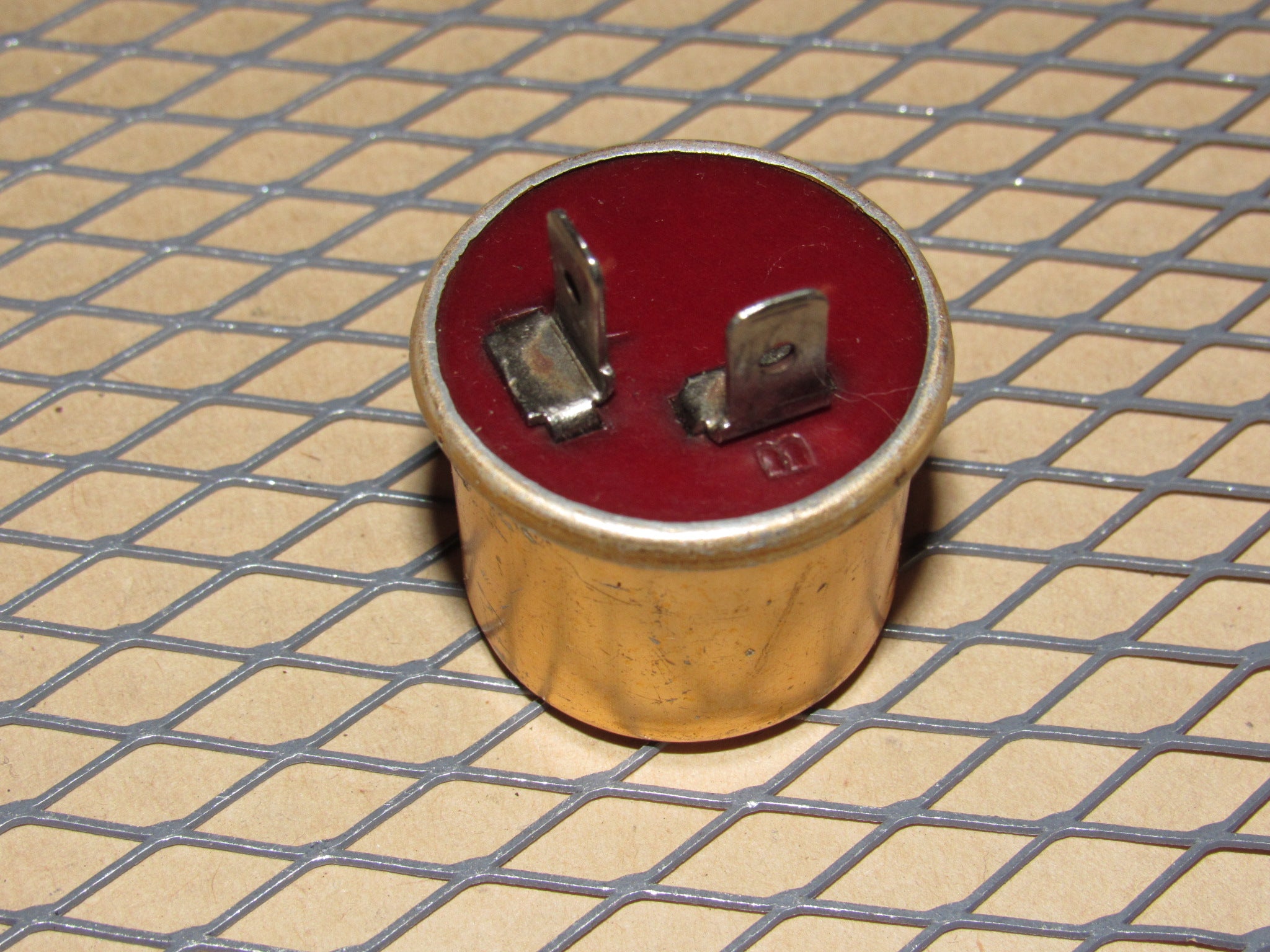 Datsun Flasher Relay UP-552.12V – Autopartone.com