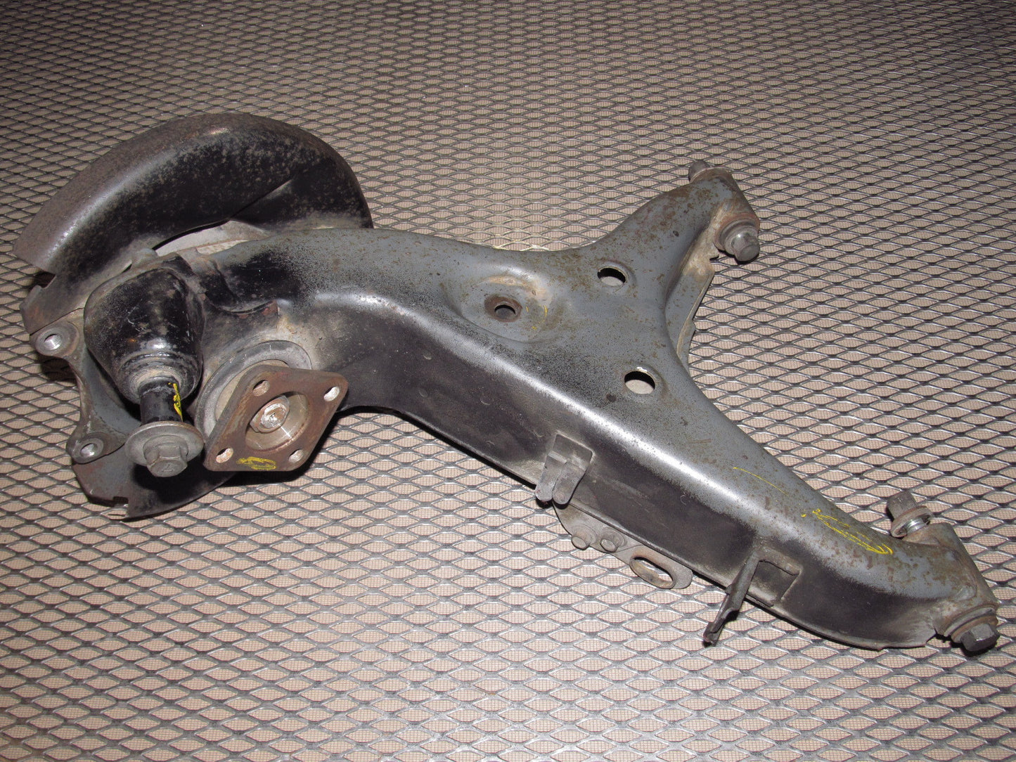 79 80 Datsun 280zx OEM Rear Spindle & Hub Assembly - Left – Autopartone.com