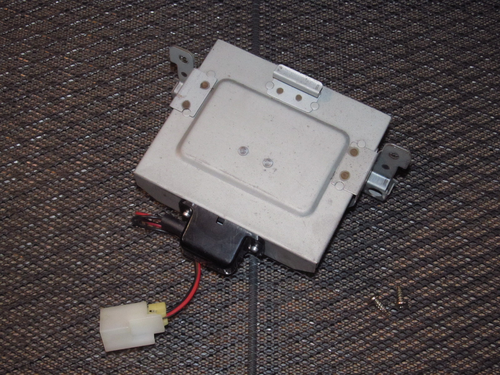 87 88 89 Nissan 300zx Dash Ash Tray Slider Holder – Autopartone.com