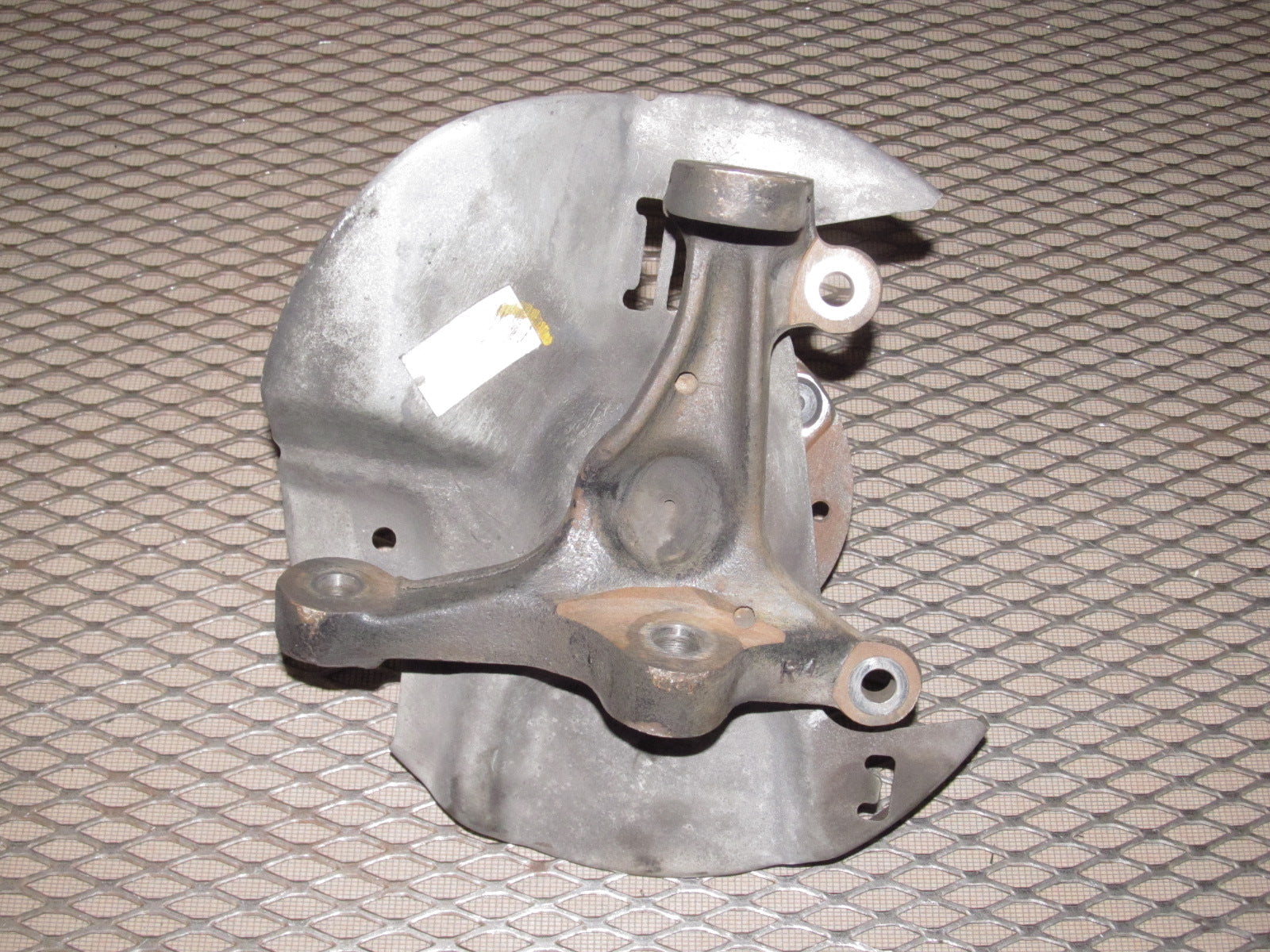 90-93 Mazda Miata OEM Front Wheel Spindle Knuckle Hub - Right – Autopartone