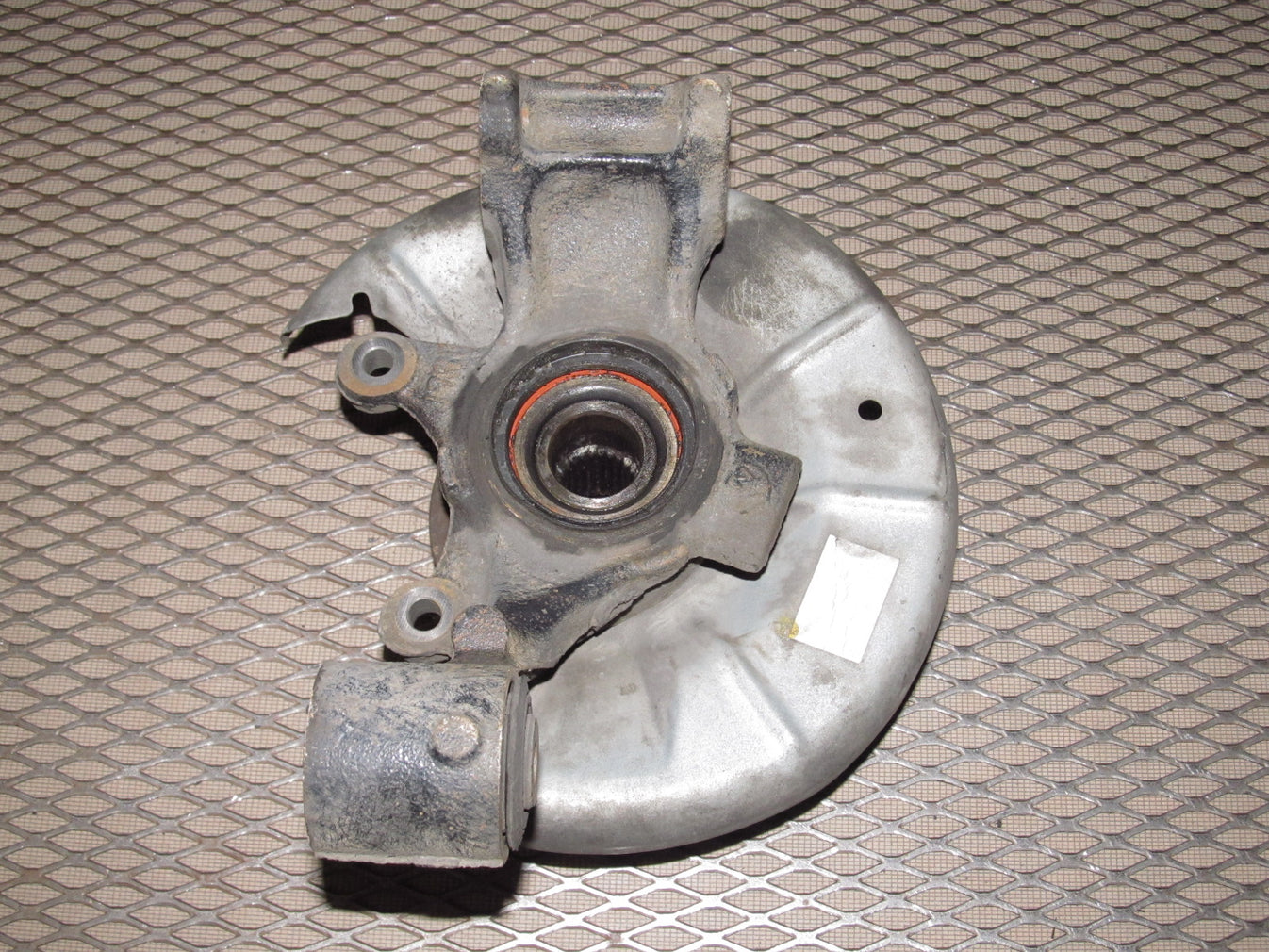 90-93 Mazda Miata OEM Rear Wheel Spindle Knuckle Hub - Left – Autopartone