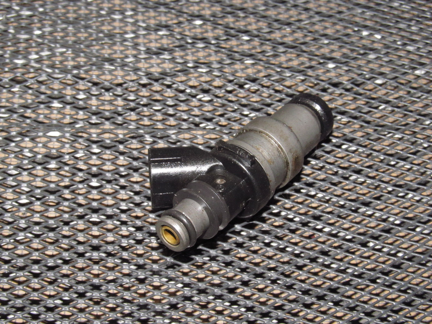 89 90 91 92 Toyota Supra OEM Fuel Injector - Turbo 7MGTE – Autopartone