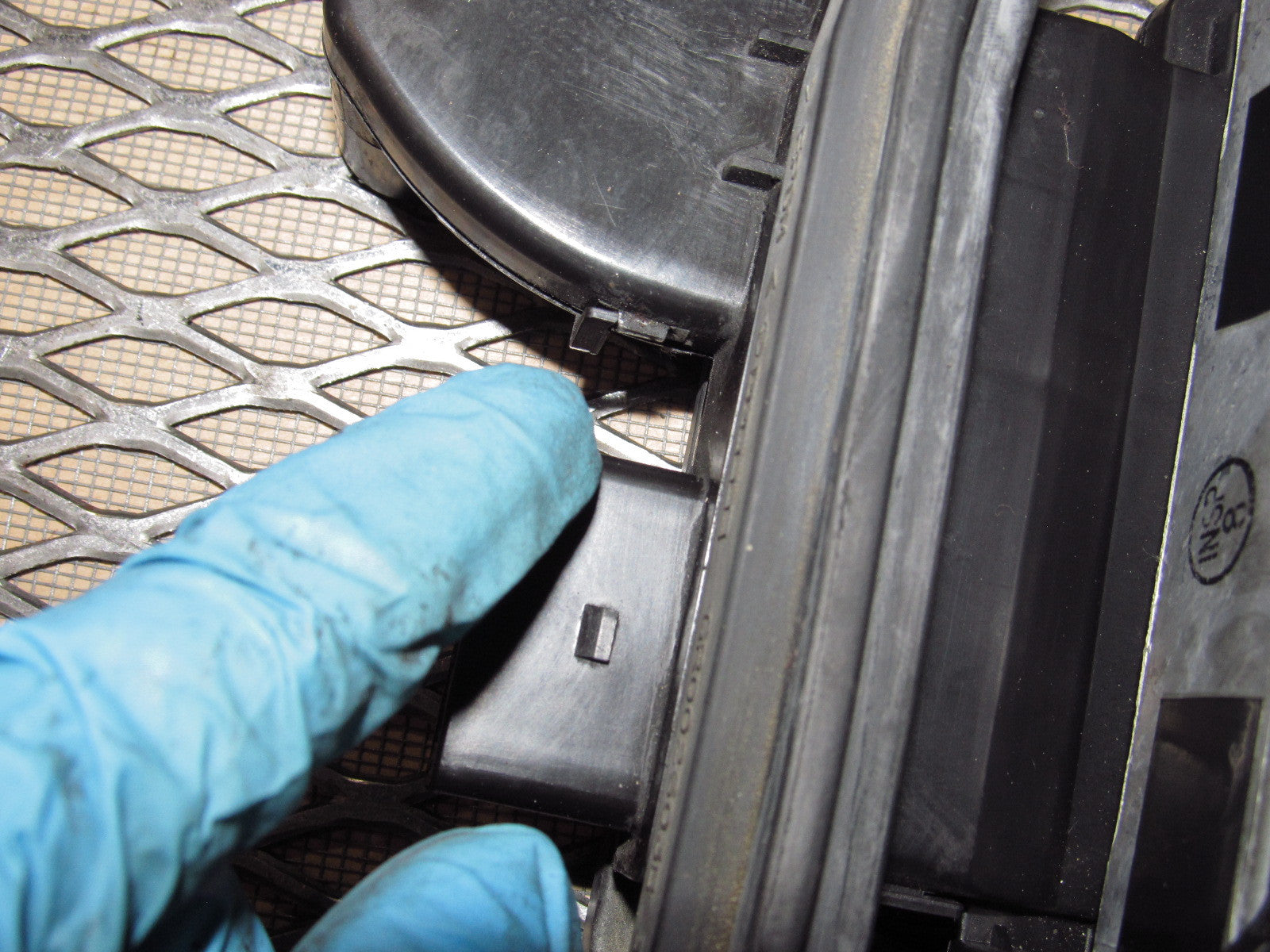 2004 Mazda RX8 OEM Engine Computer ECU - N3H4 18 881K – Autopartone