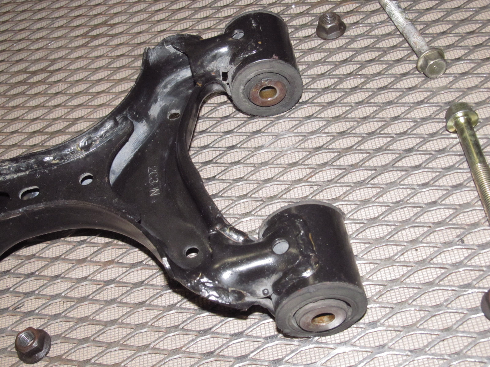 90-93 Mazda Miata OEM Rear Upper Control Arm - Left – Autopartone.com