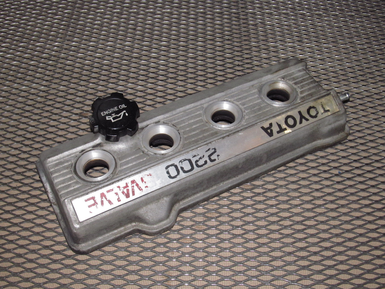 91 92 93 94 95 Toyota MR2 OEM Engine Valve Cover - 5SFE – Autopartone.com